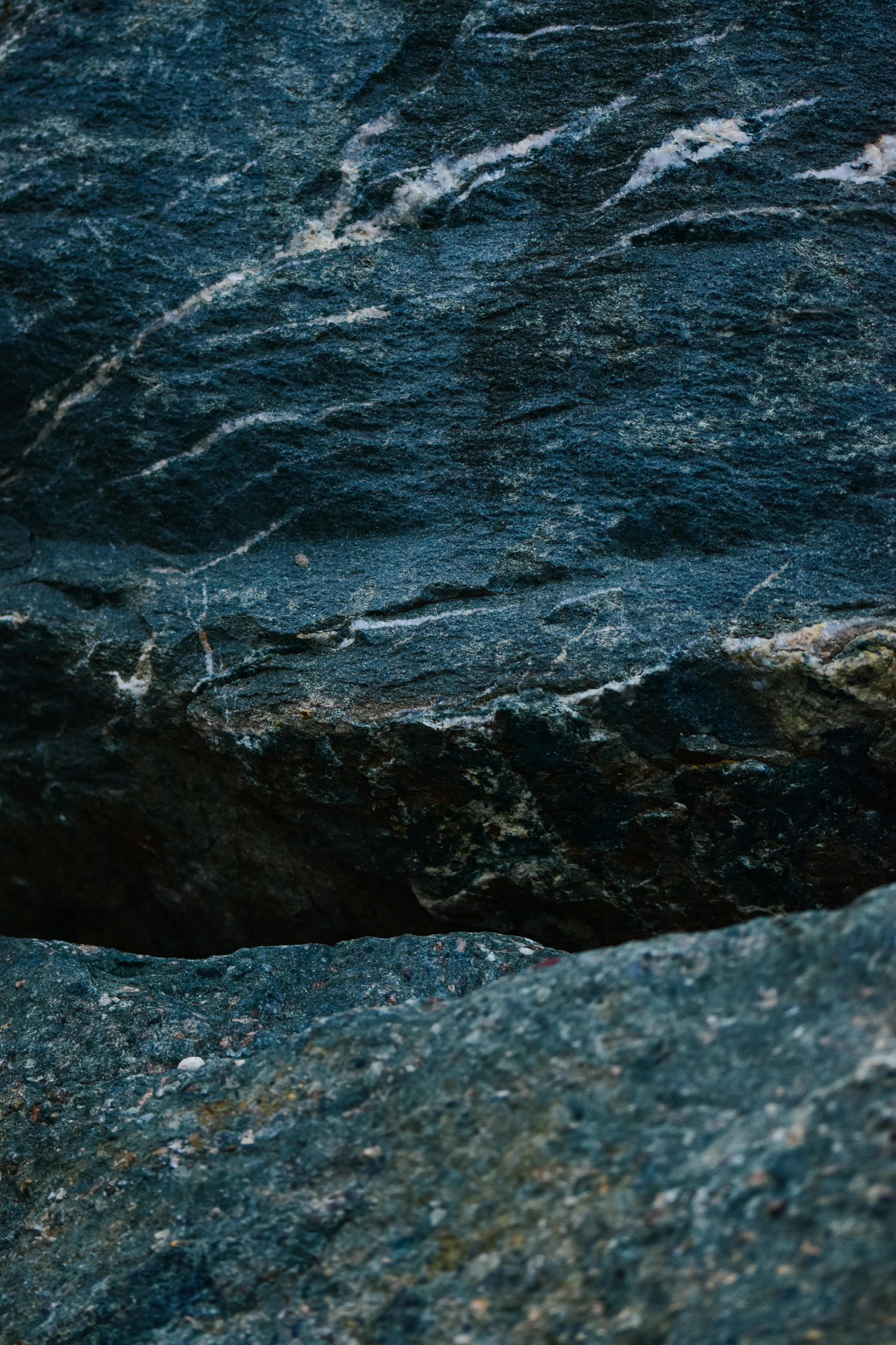 Water on the Rock Surface · Free Stock Photo