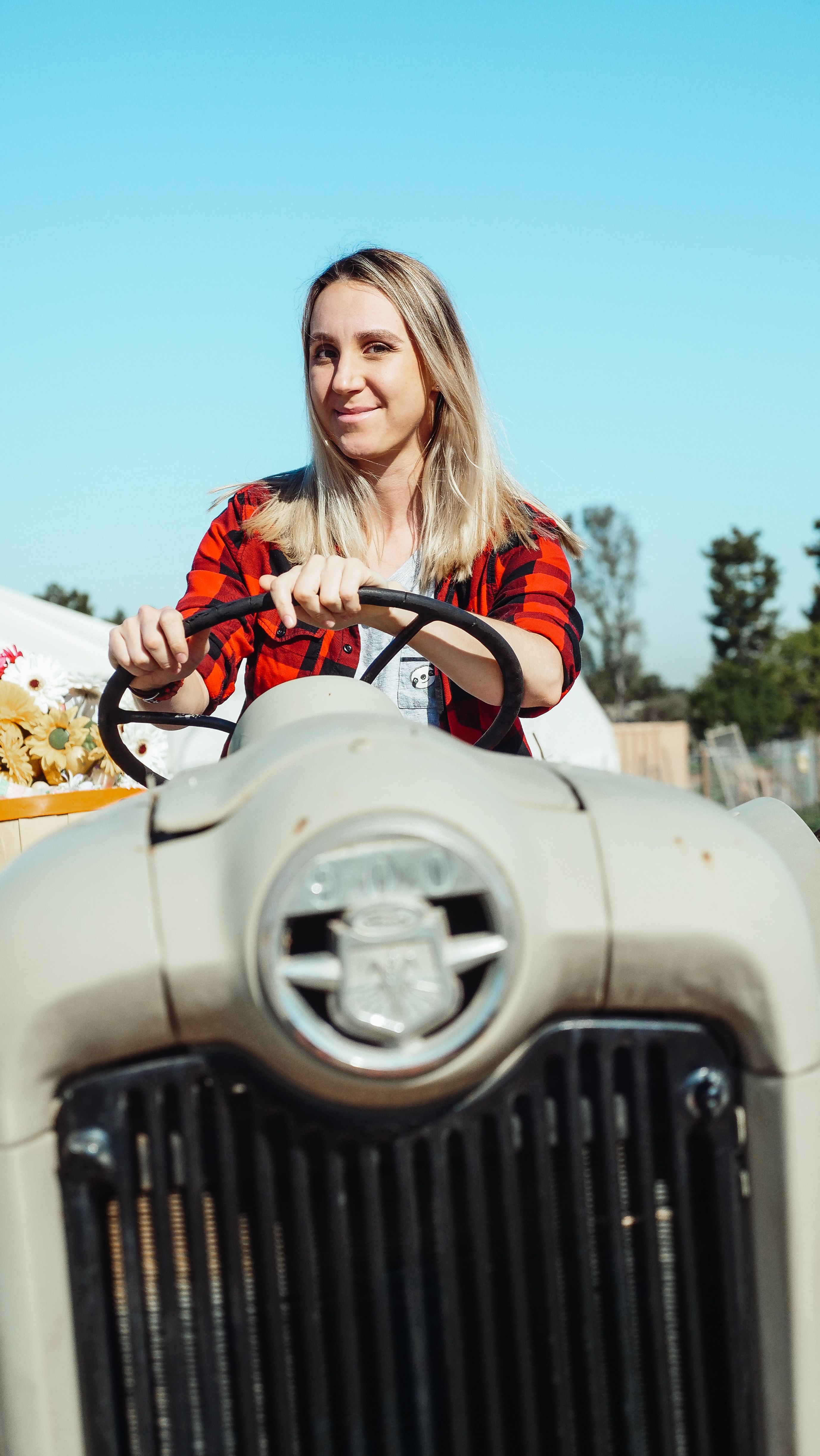 Woman On Tractor Photos, Download The BEST Free Woman On Tractor Stock ...