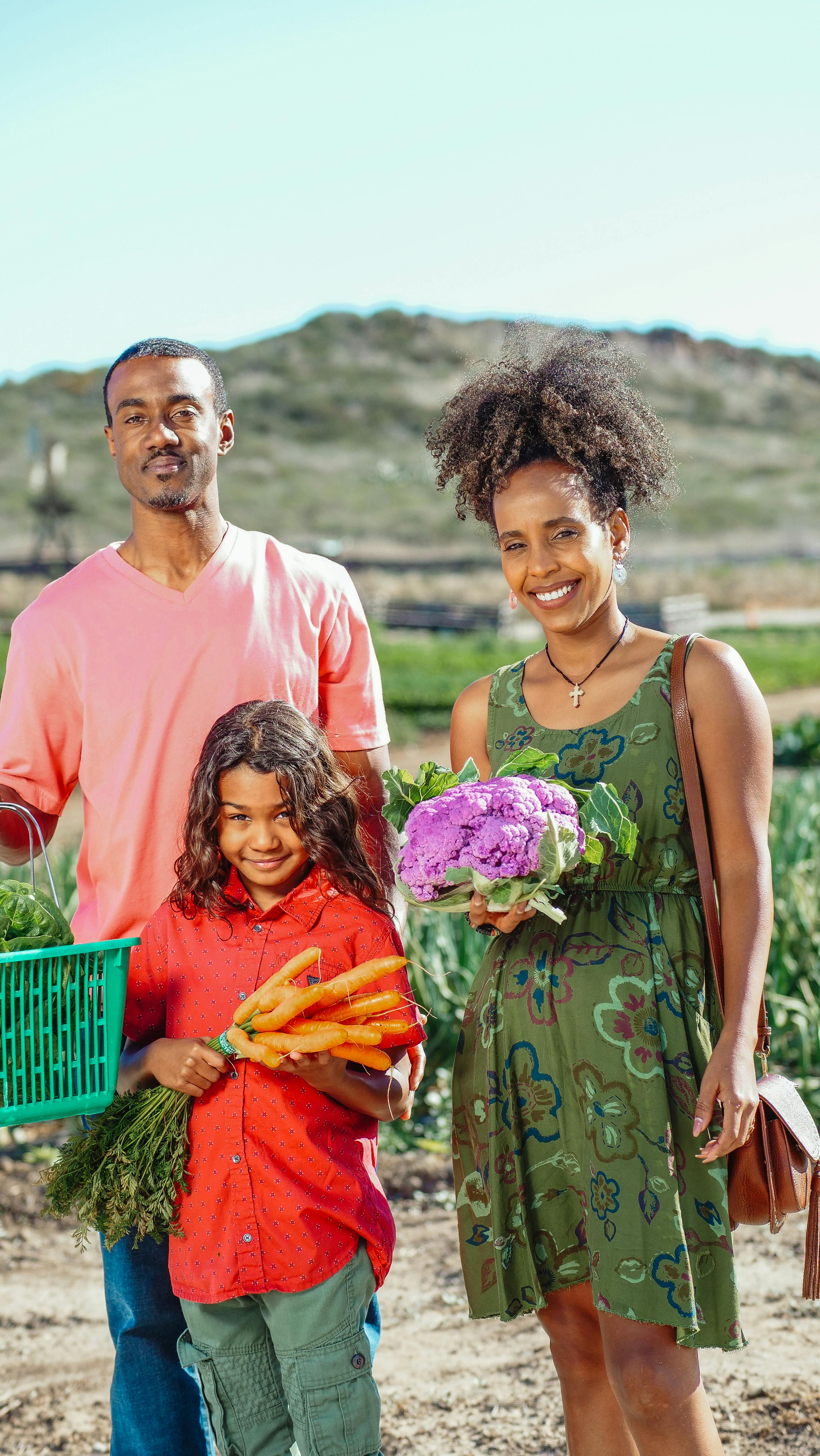 Woman Eating Soil Photos, Download The BEST Free Woman Eating Soil ...