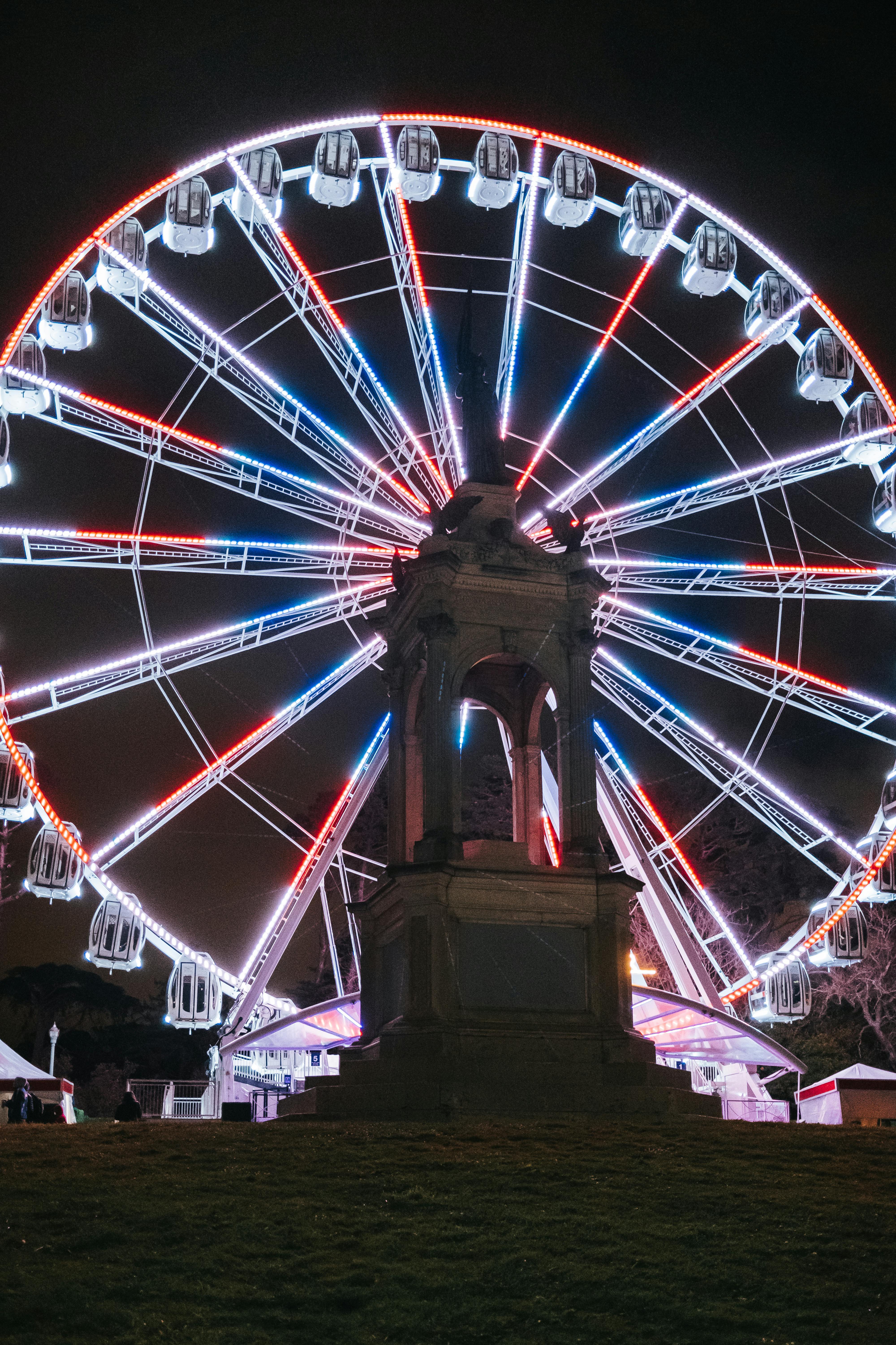 The Skystar Wheel Behind the Star Spangled Banner Monument · Free Stock ...