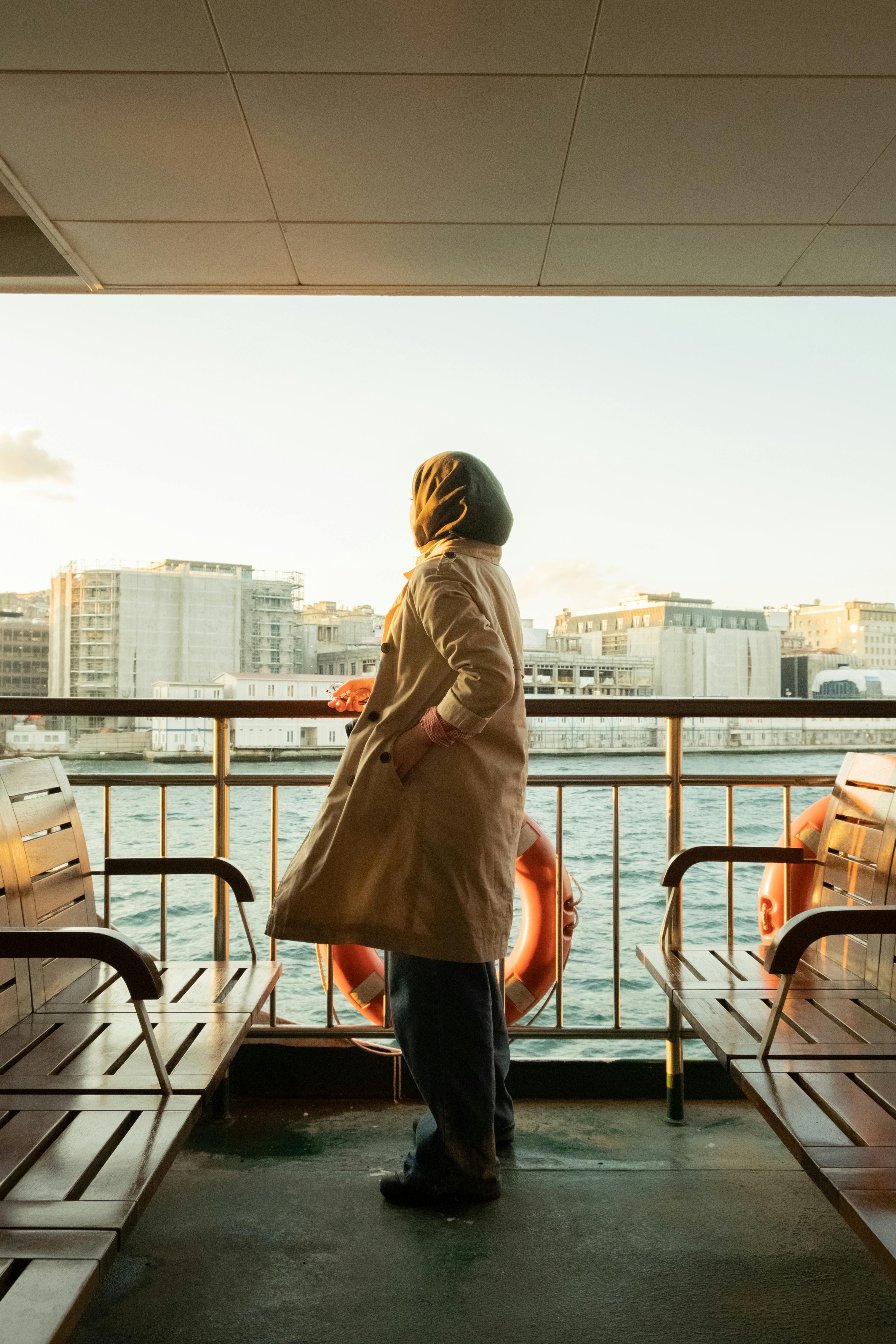 Anonymous woman on sailing ship · Free Stock Photo