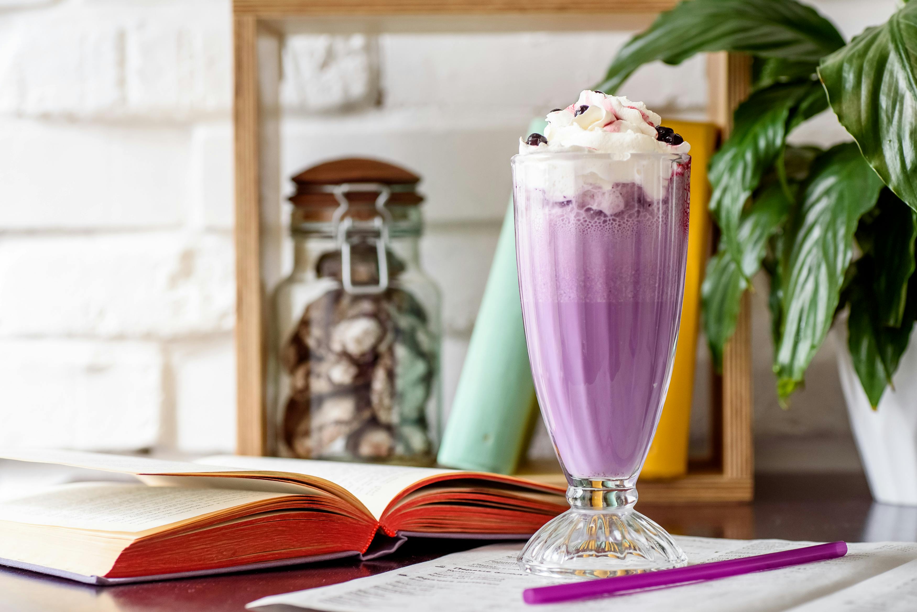 Purple Milkshake Photos, Download The BEST Free Purple Milkshake Stock ...
