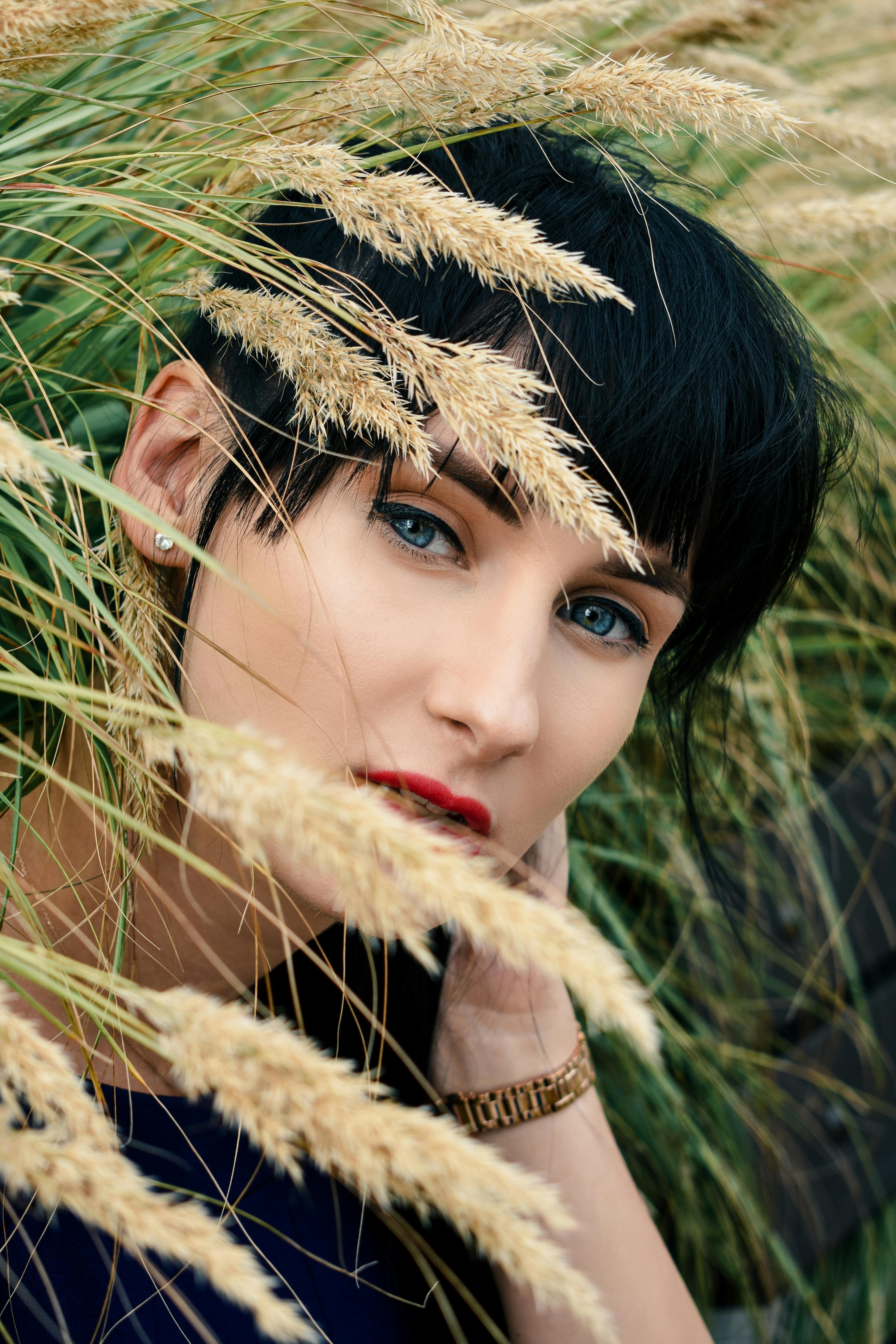 Rustic Portrait of Brunette · Free Stock Photo