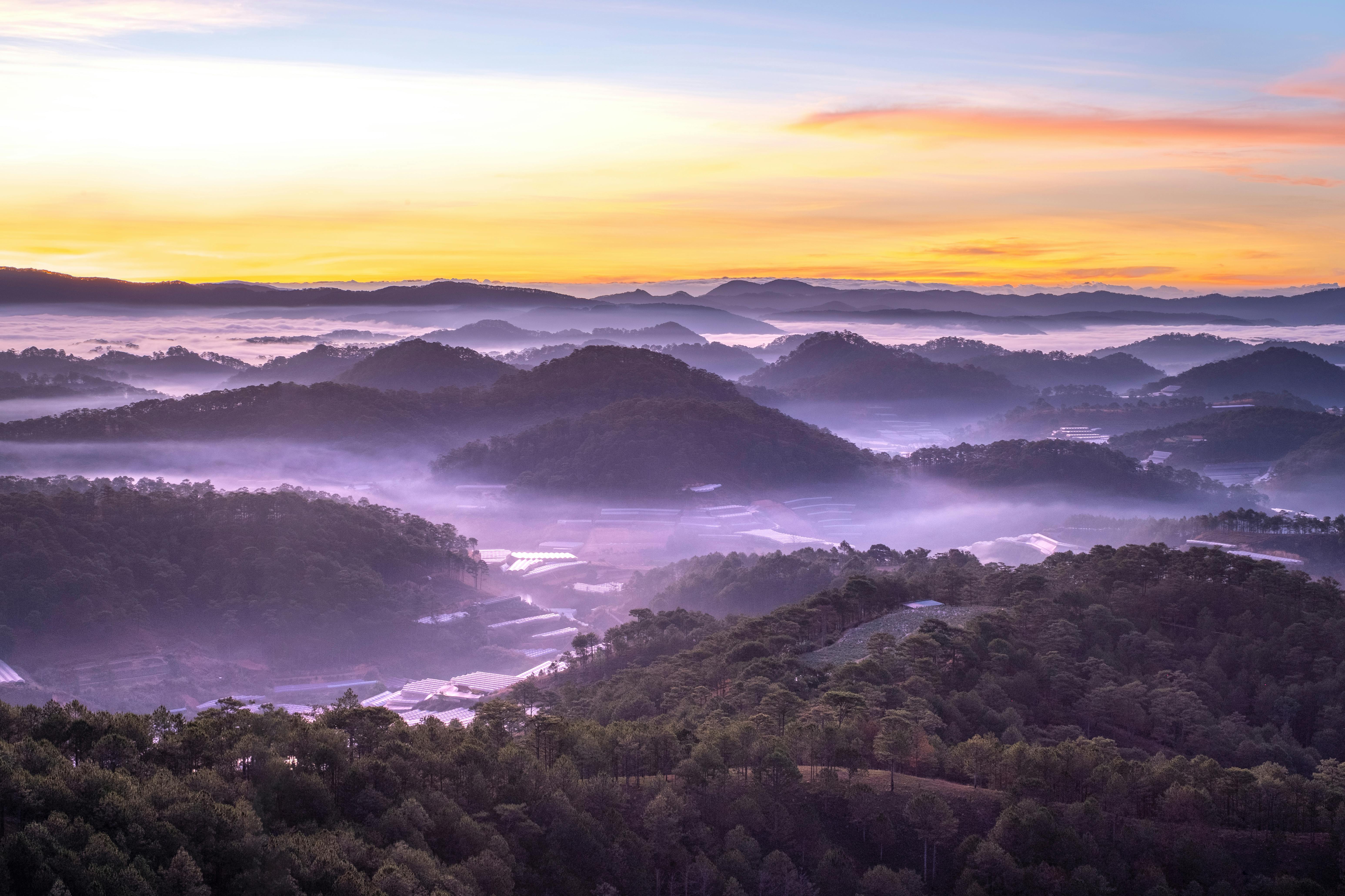 Scenic View of Hills during Sunset · Free Stock Photo