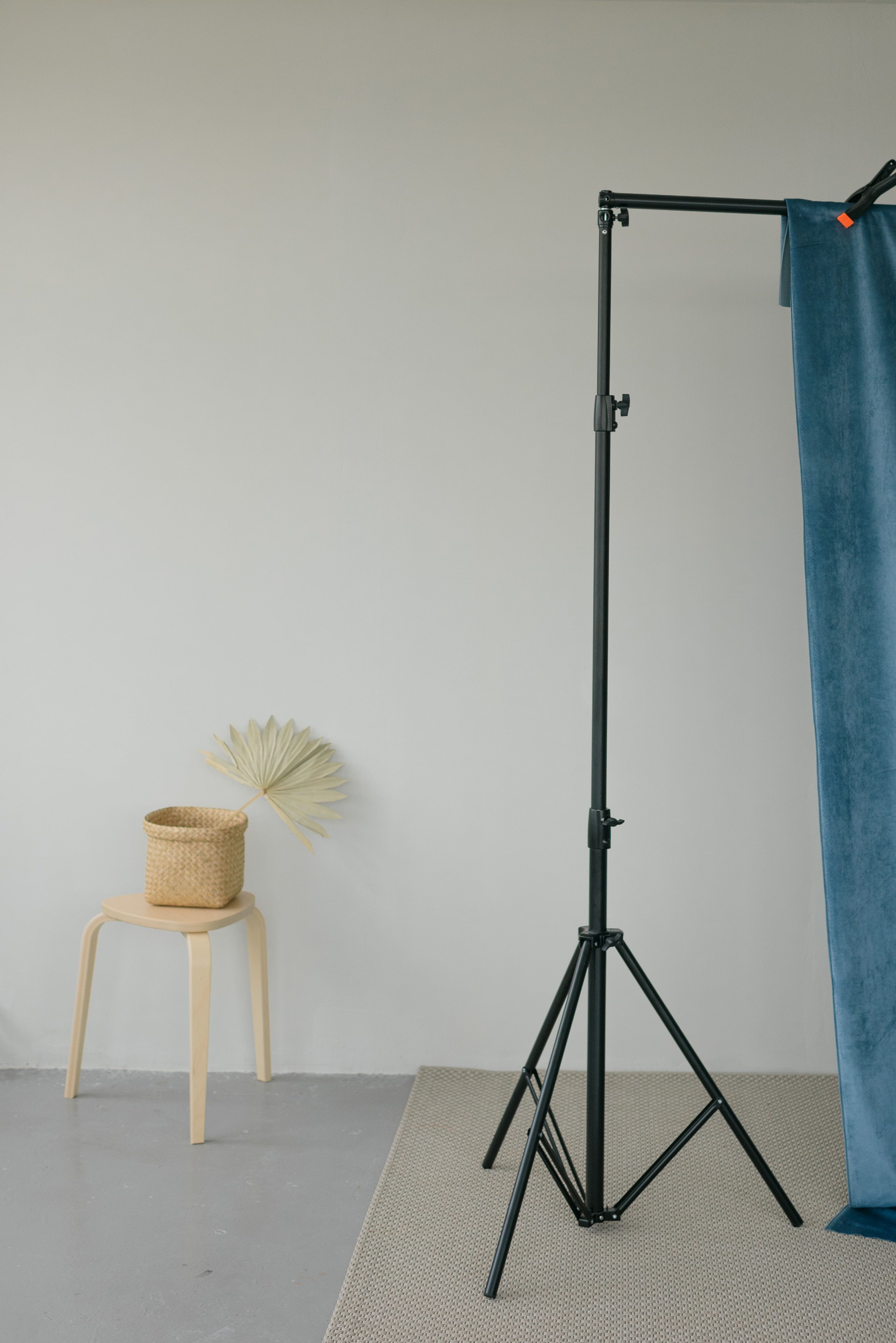 Simple Tripod Photos, Download The BEST Free Simple Tripod Stock Photos ...