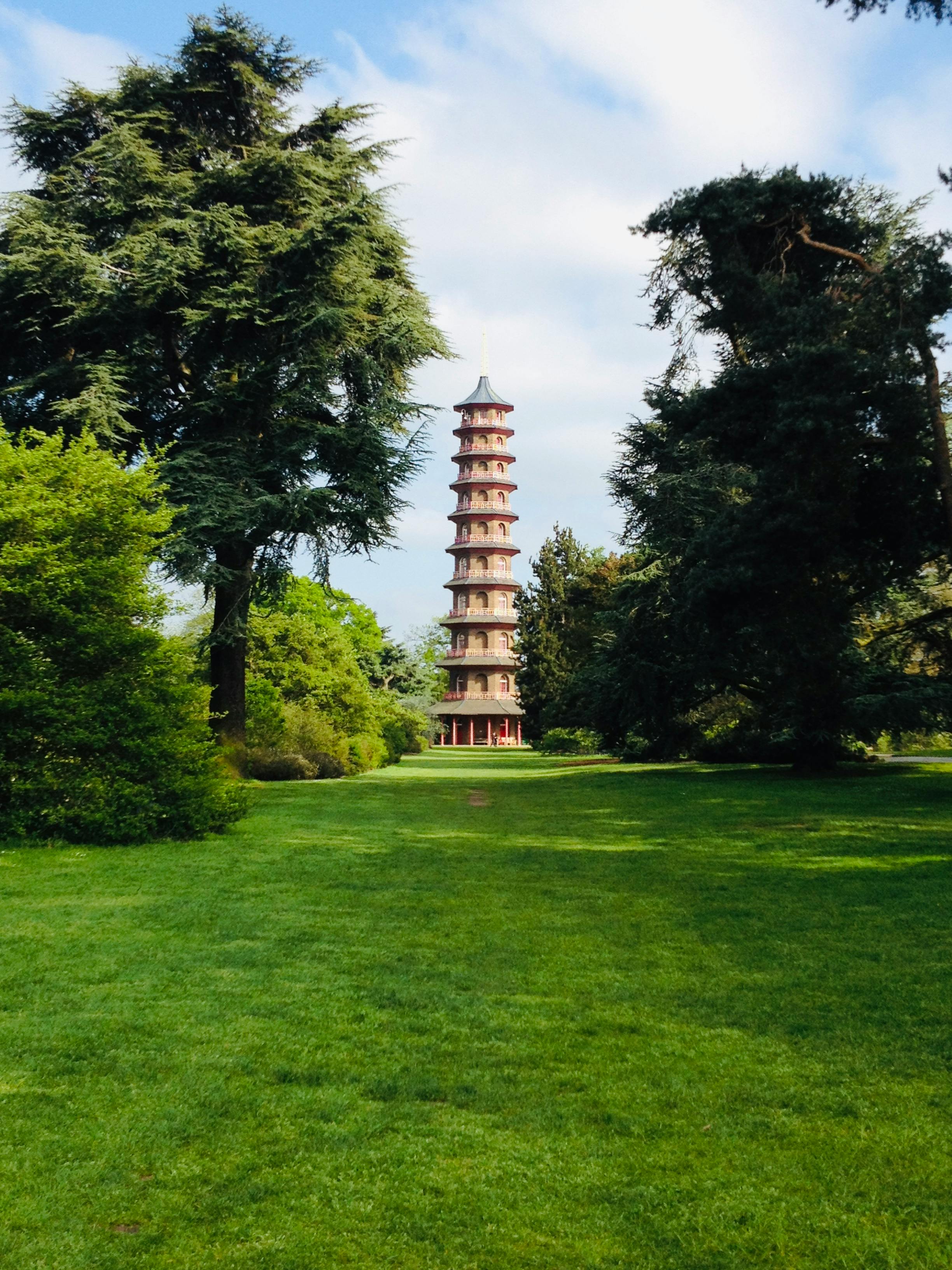 Brown Pagoda on a Garden · Free Stock Photo