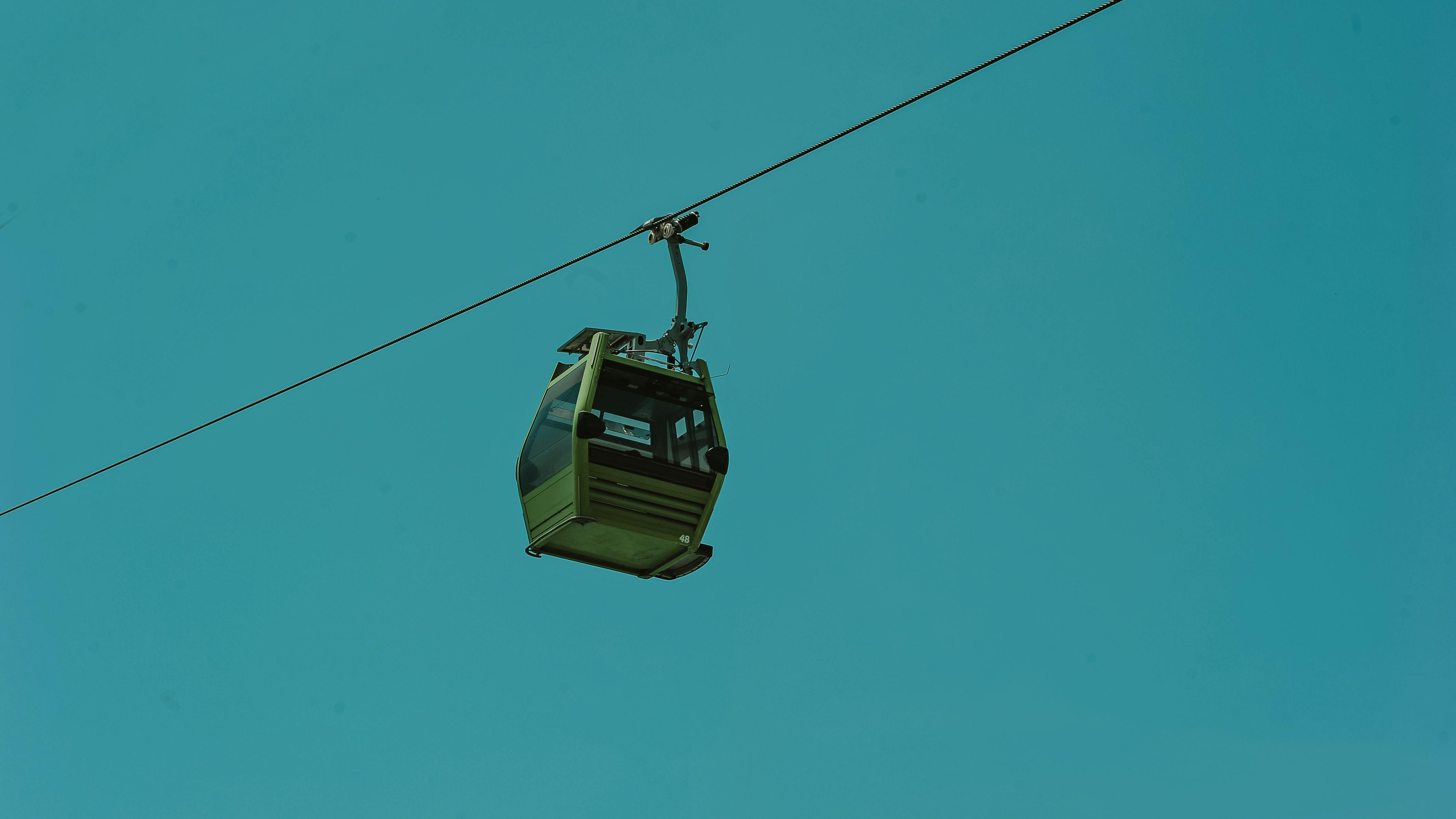 Cable Cart on Air · Free Stock Photo