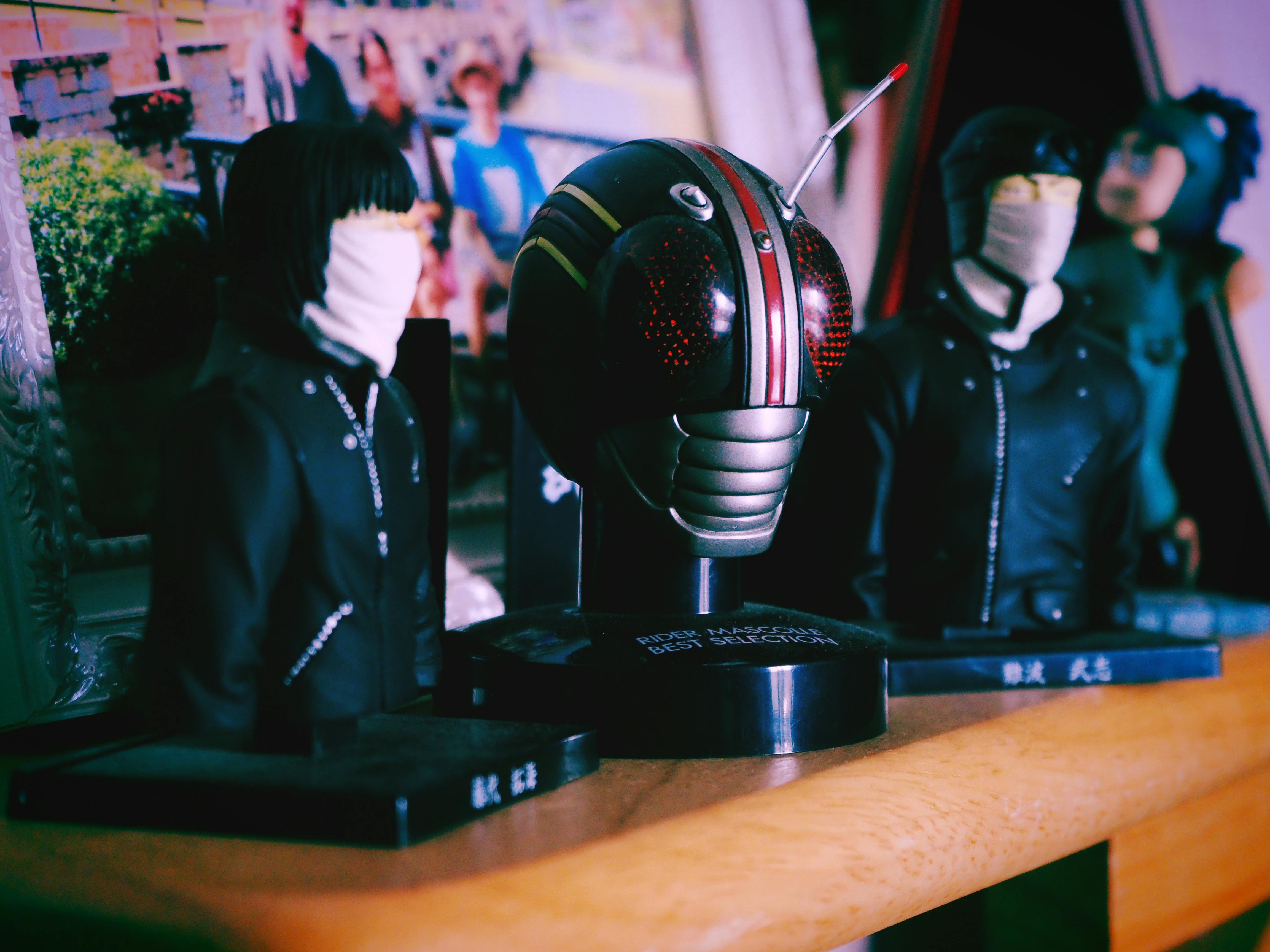 Mogoon Kenji - 사진