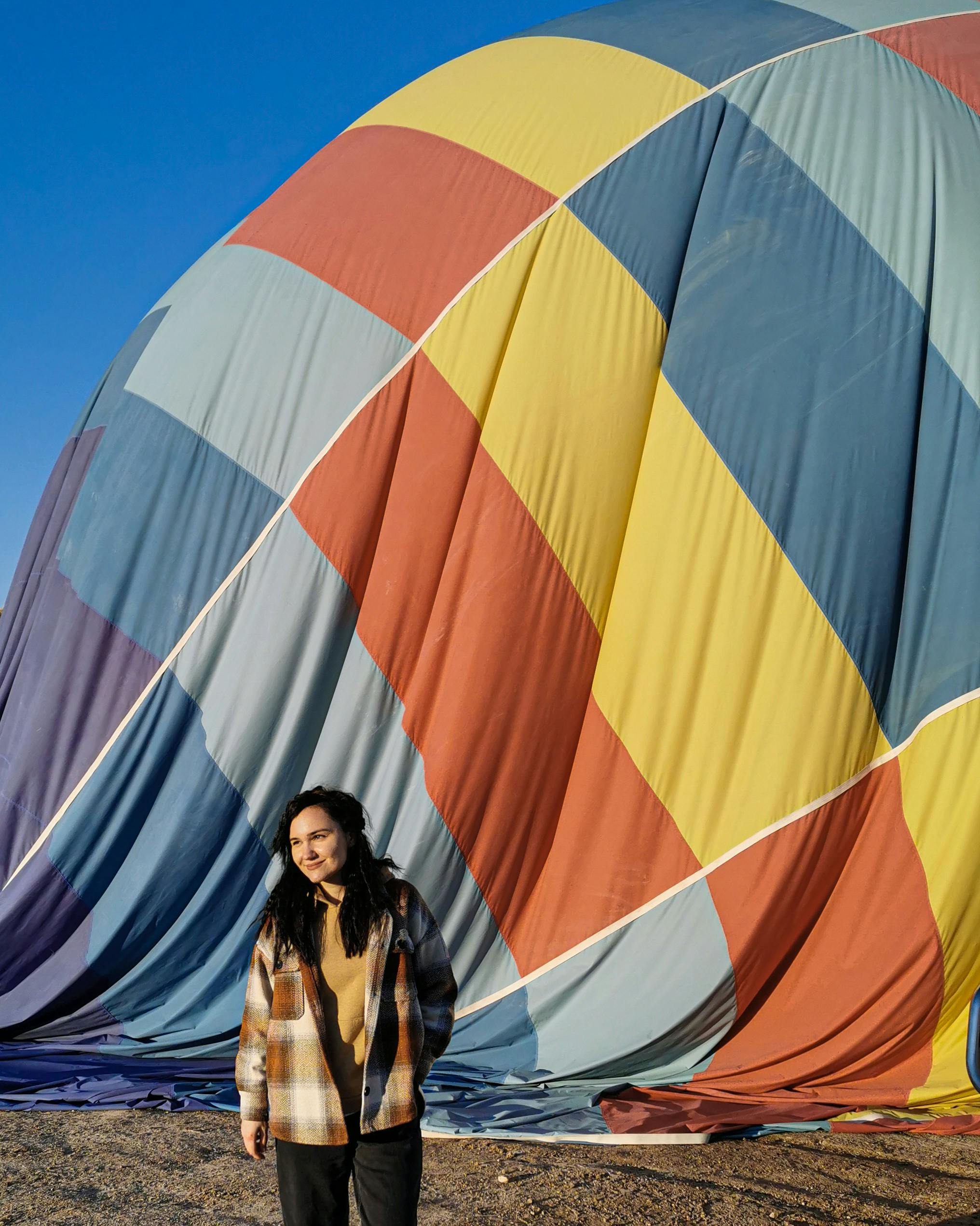 People Inflating a Hot Air Balloon · Free Stock Photo