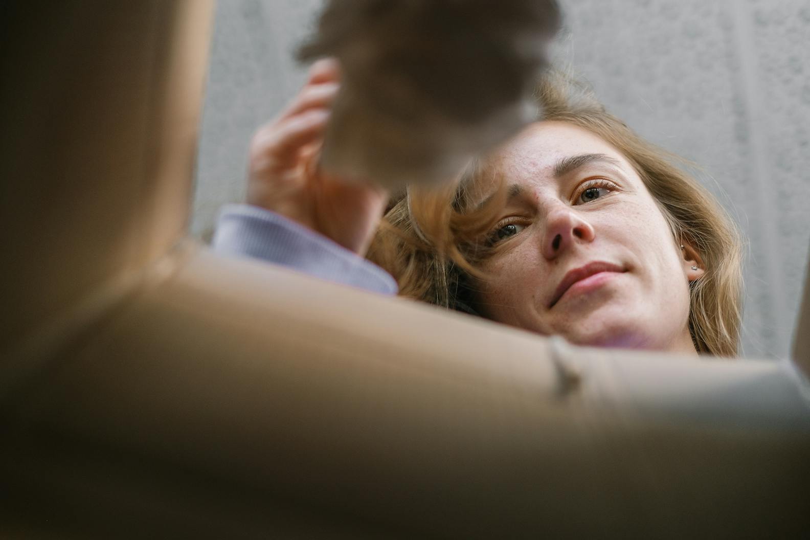 What Is a Shadowline Ceiling? [Comprehensive Answer] - CGAA.org