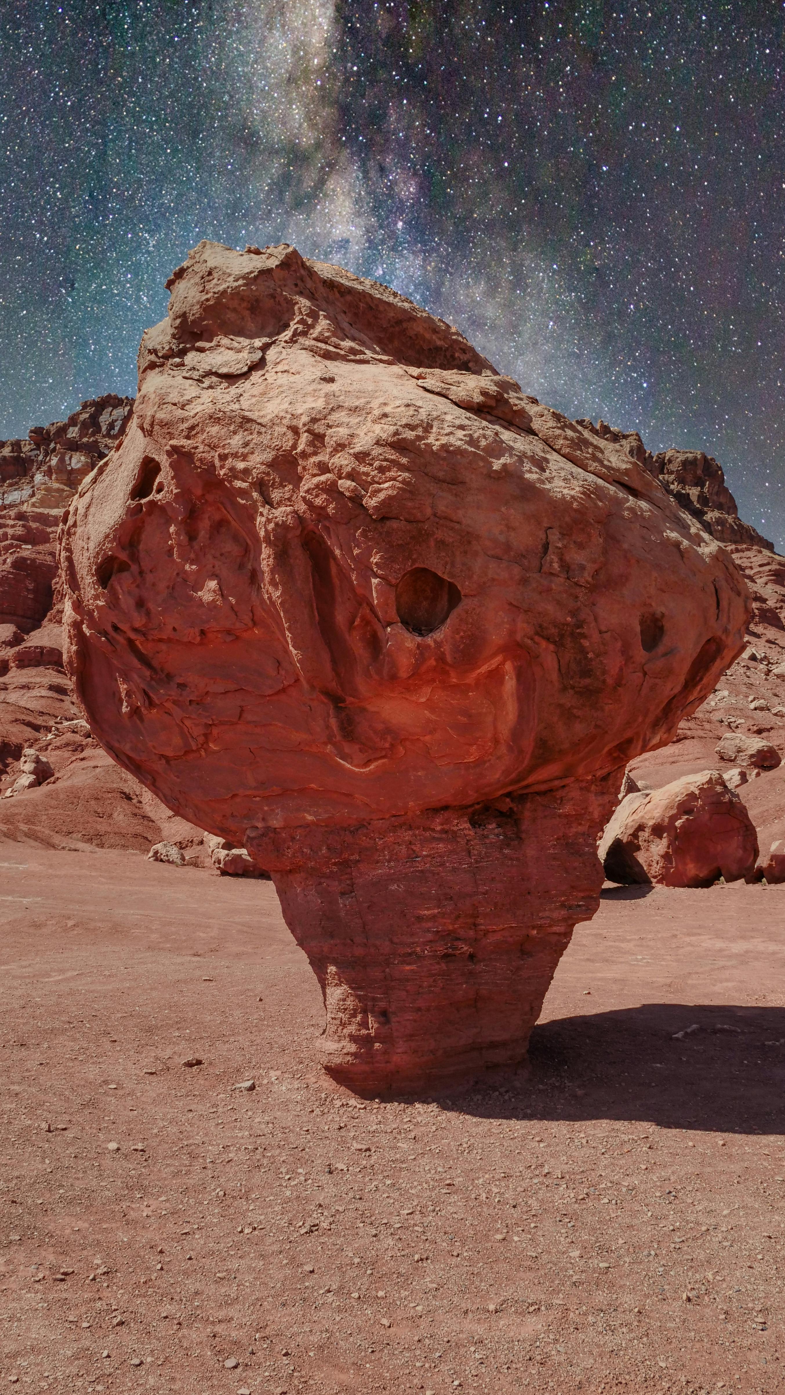 Geological Formation of a Sandstone under Starry Sky · Free Stock Photo