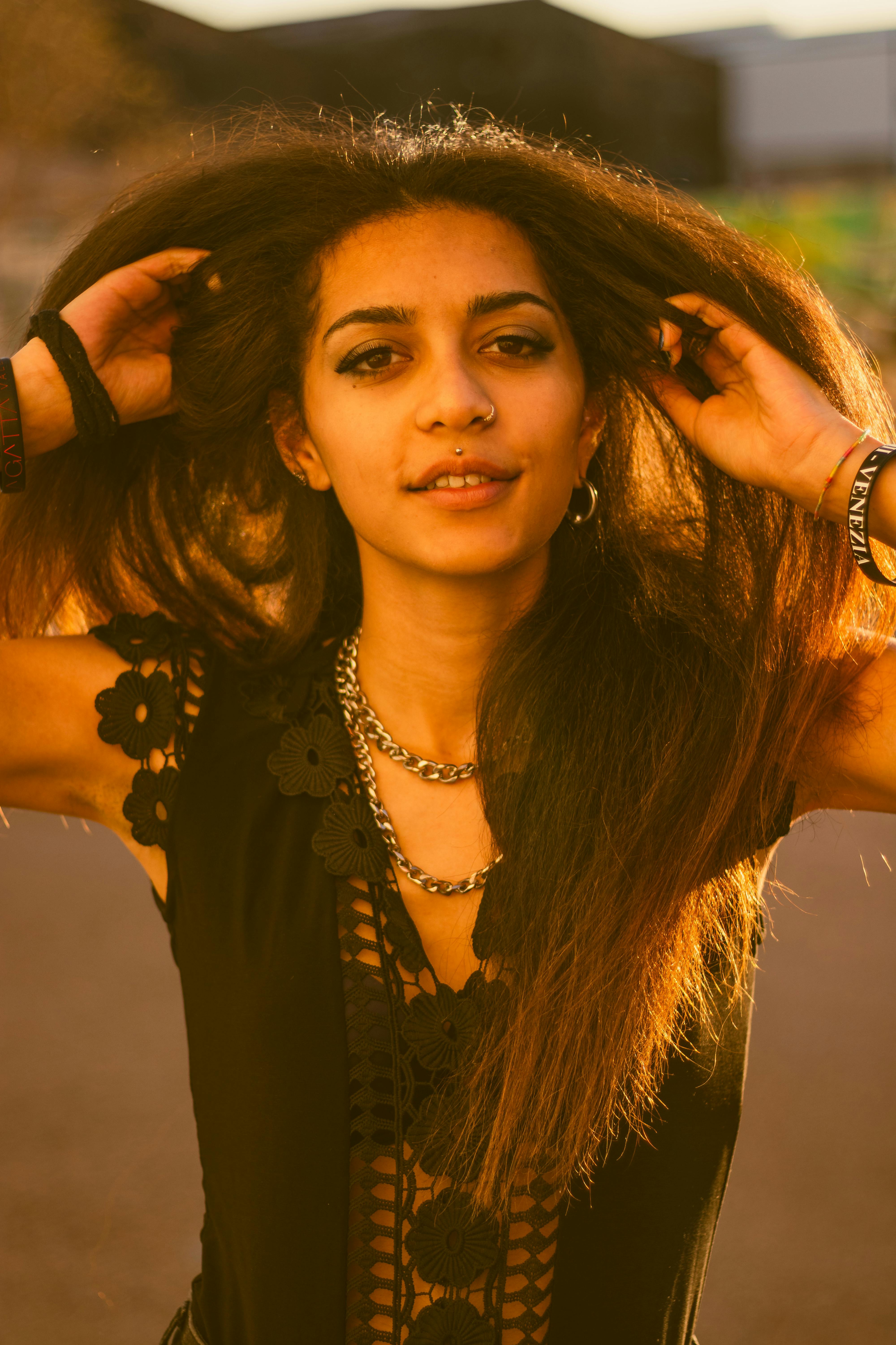 Profile Picture Latina Photos, Download The BEST Free Profile Picture ...