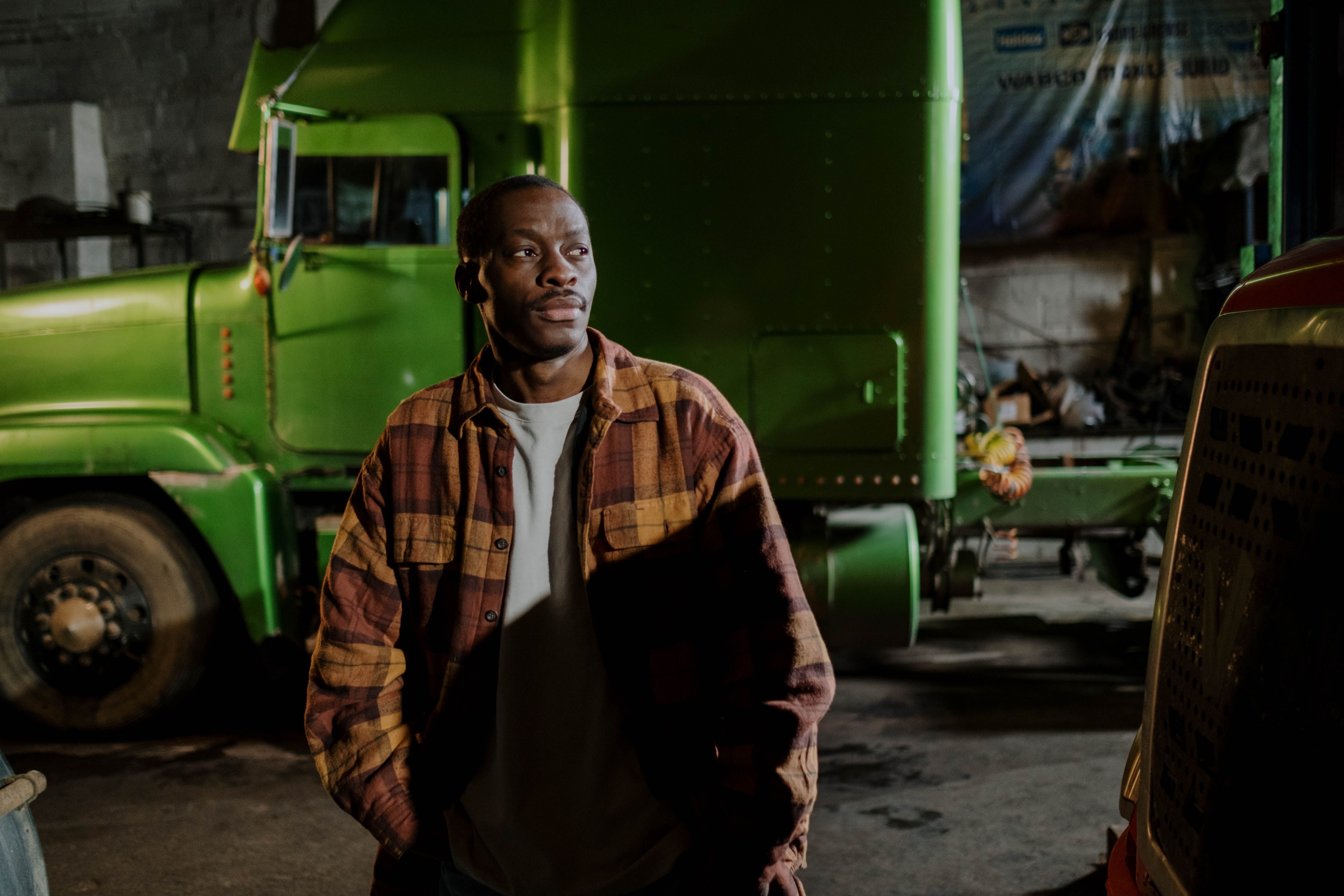Black Truck Driver Photos, Download The BEST Free Black Truck Driver ...