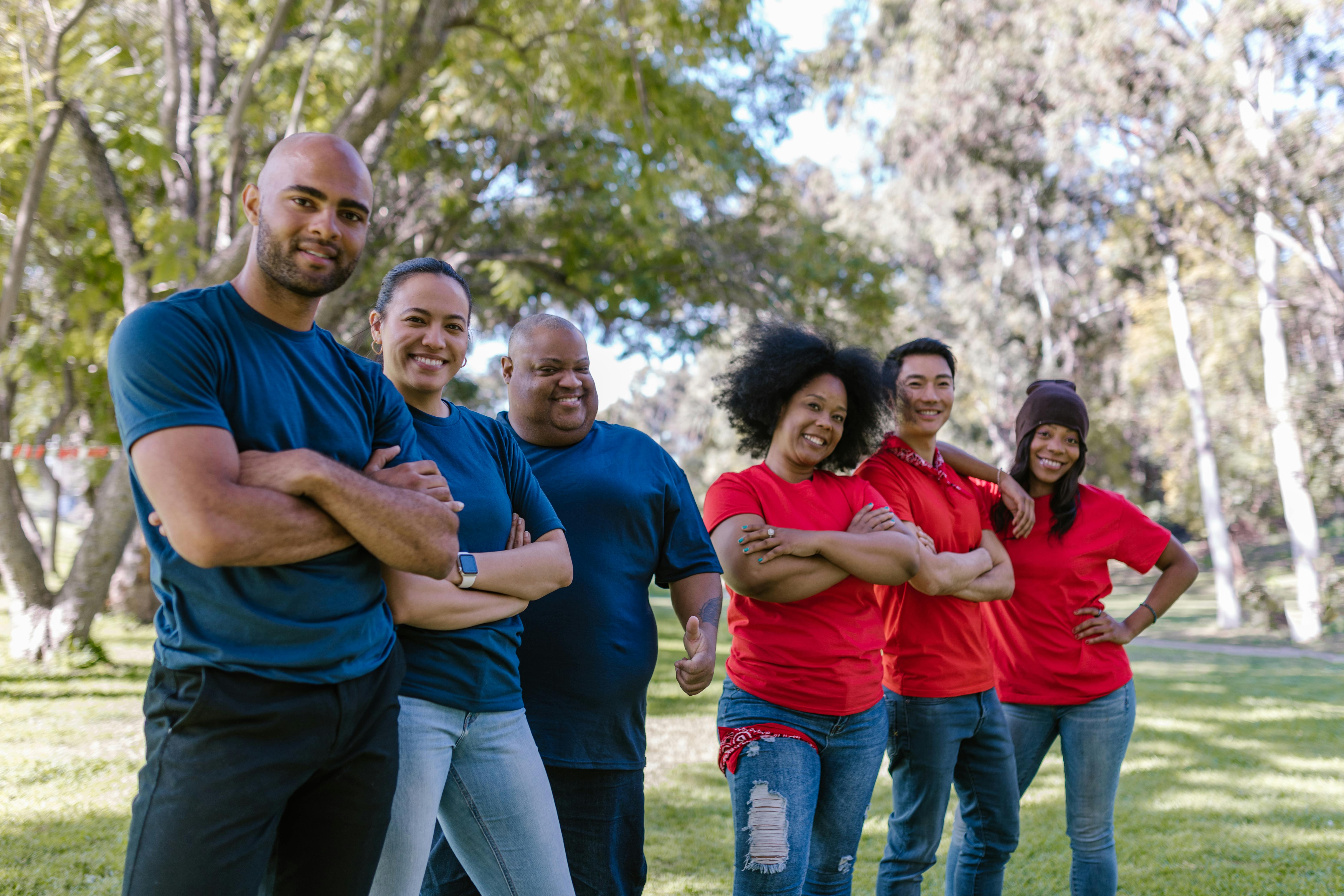 Group of People Divided Into Two Teams · Free Stock Photo