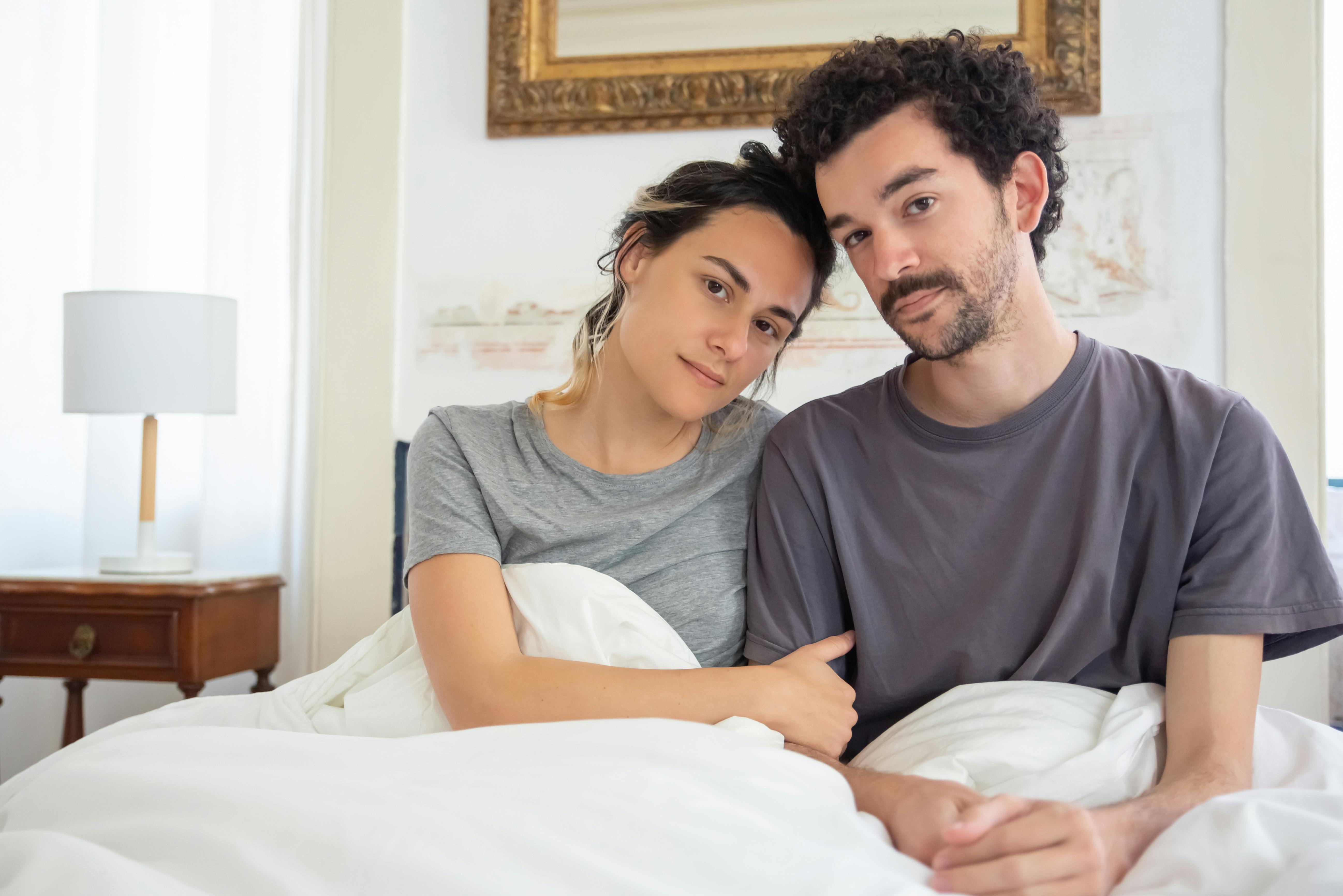 Sleep Couple Room Photos, Download The BEST Free Sleep Couple Room ...