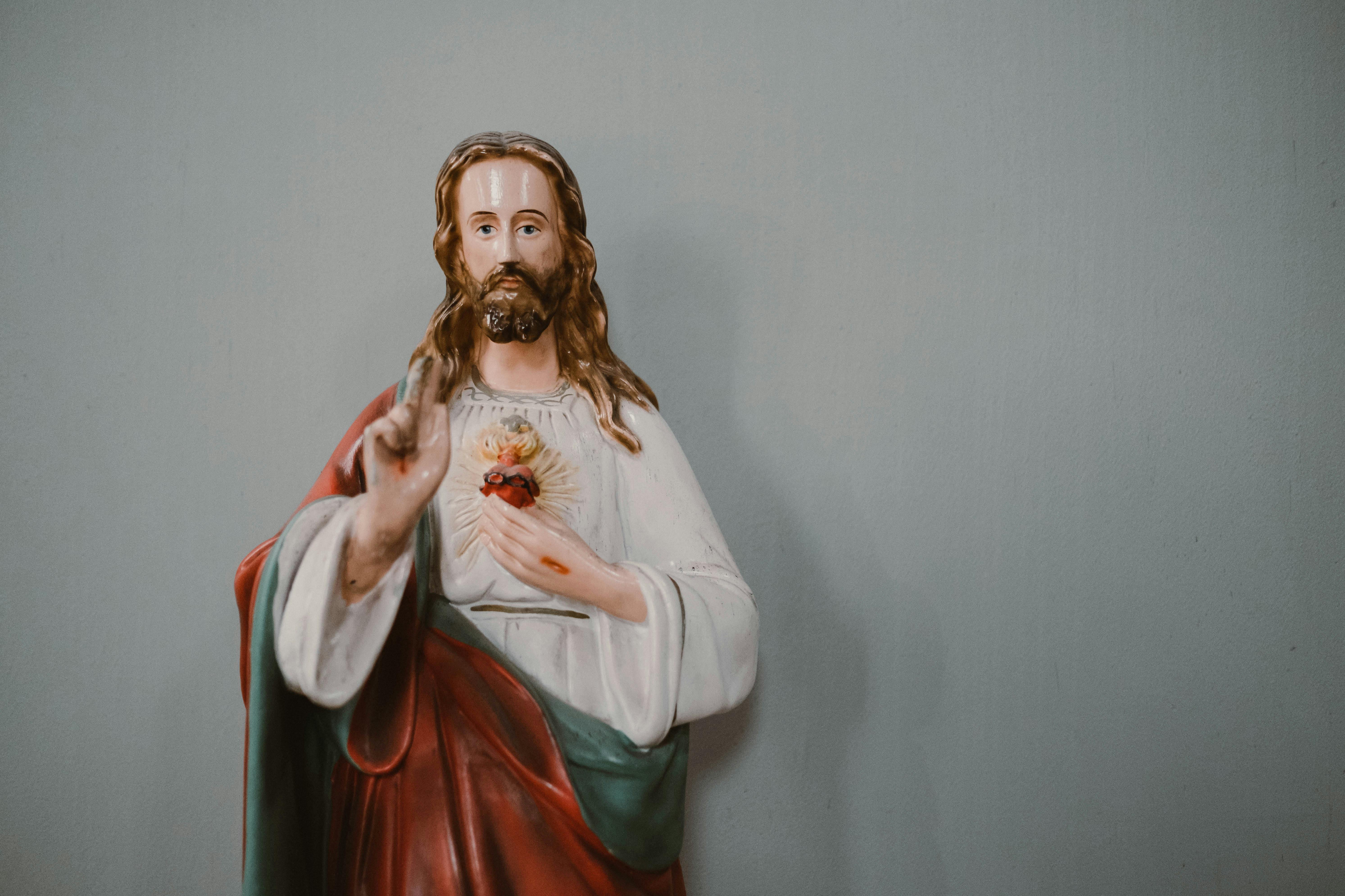 Man Raising His Left Hand · Free Stock Photo