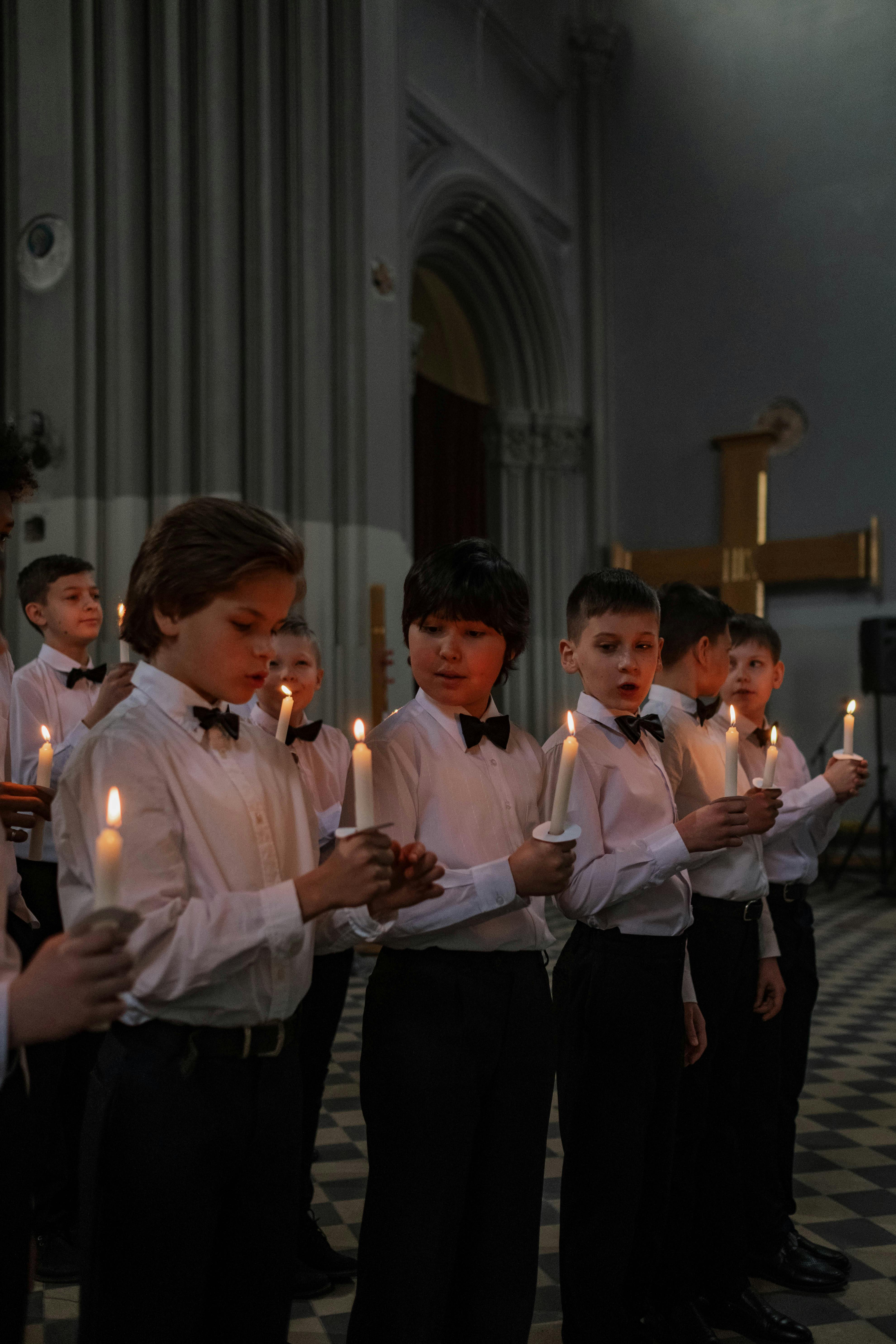 Little Boys in Queue · Free Stock Photo