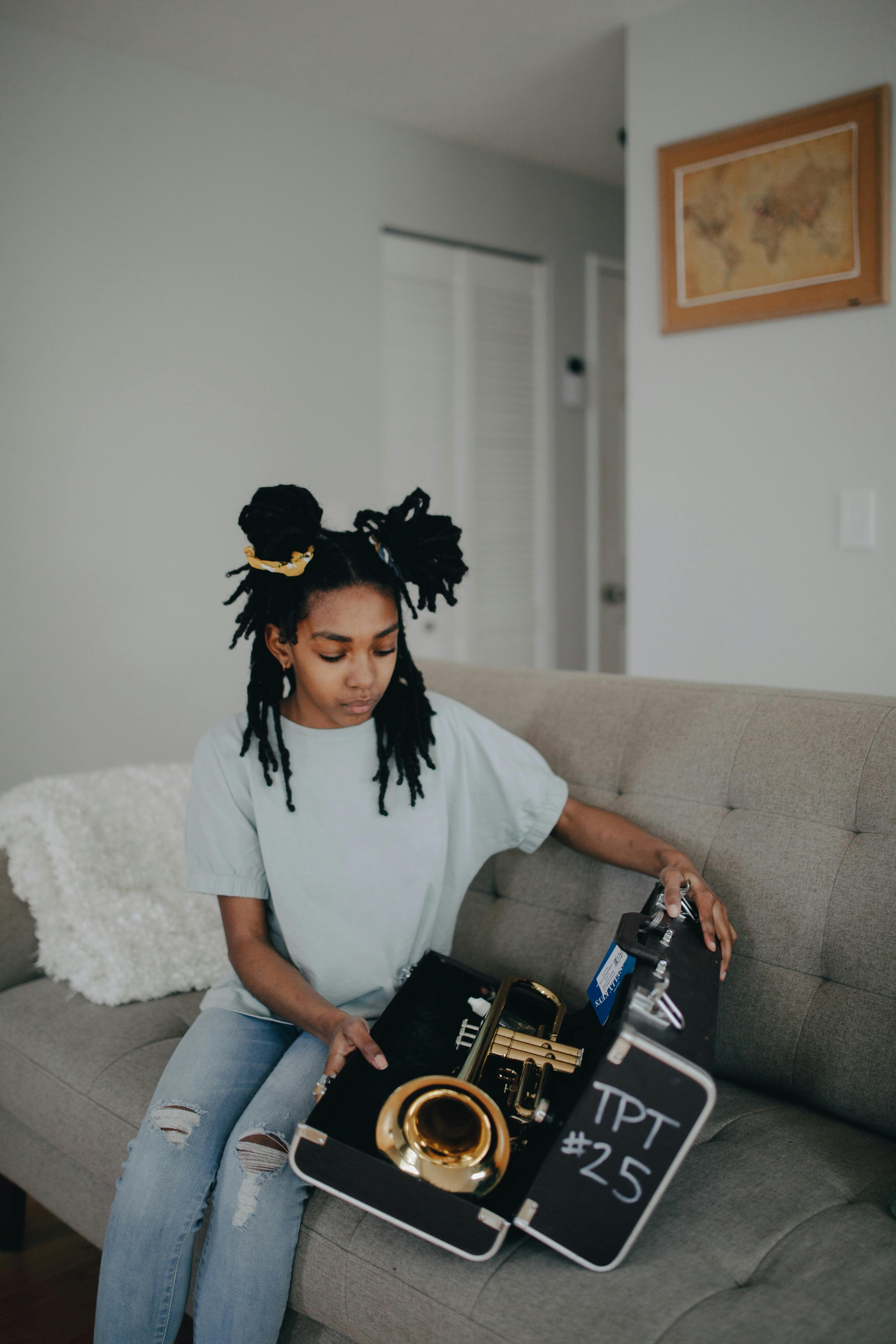 173,102+ Best Free Tall girl Stock Photos & Images · 100% Royalty-Free ...