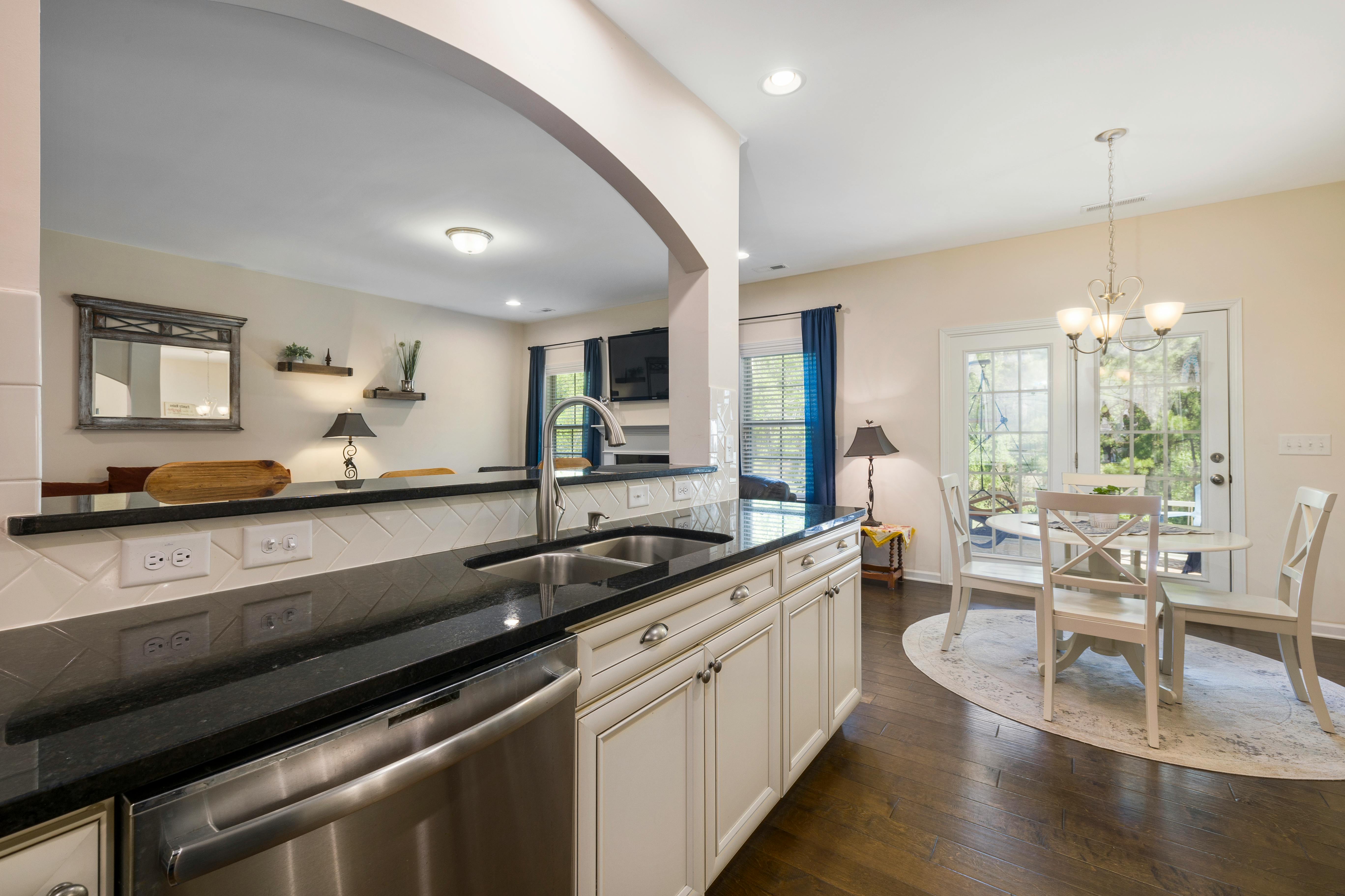 Modern Kitchen Design · Free Stock Photo