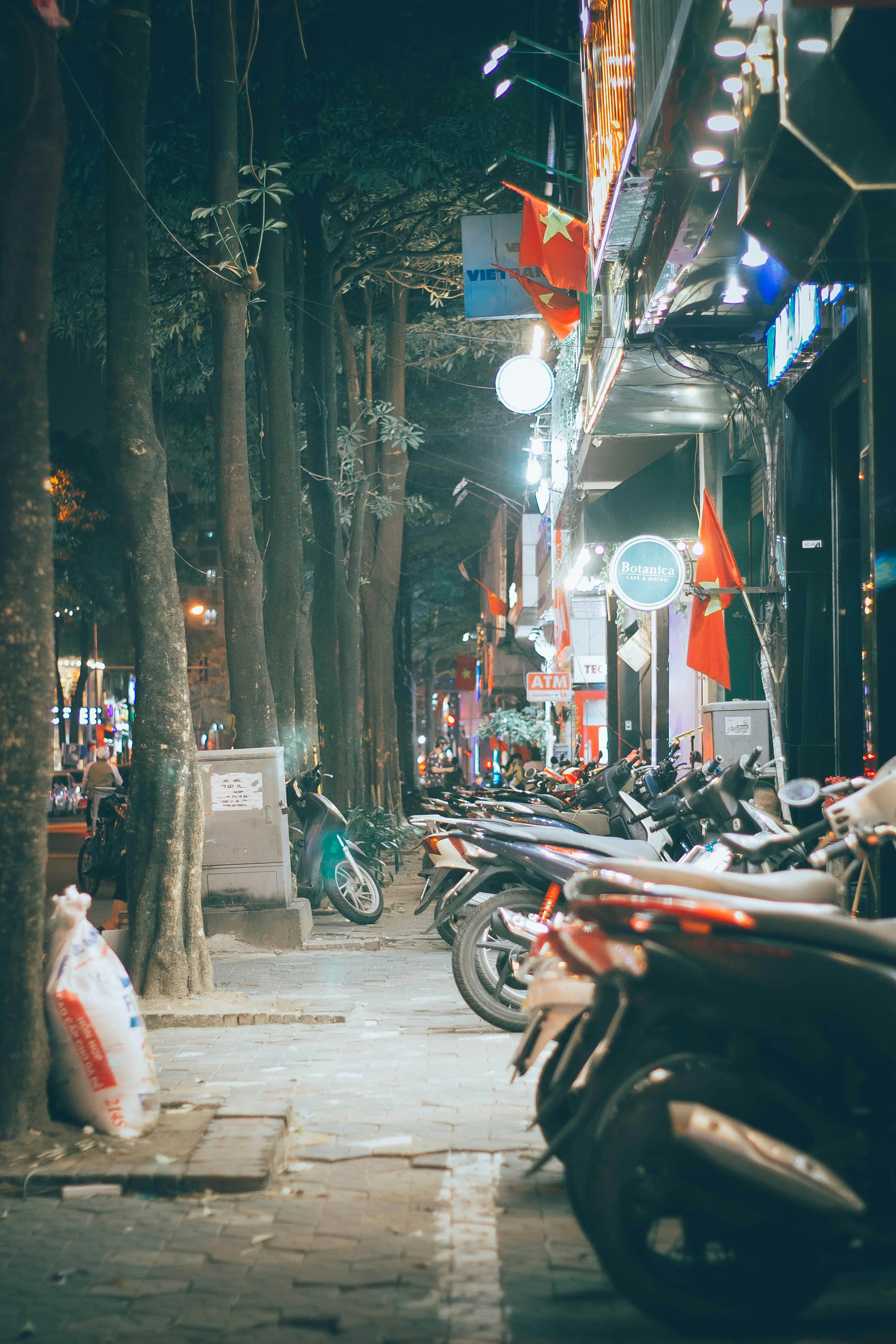 Line Of Motorcycles Photos, Download The BEST Free Line Of Motorcycles ...