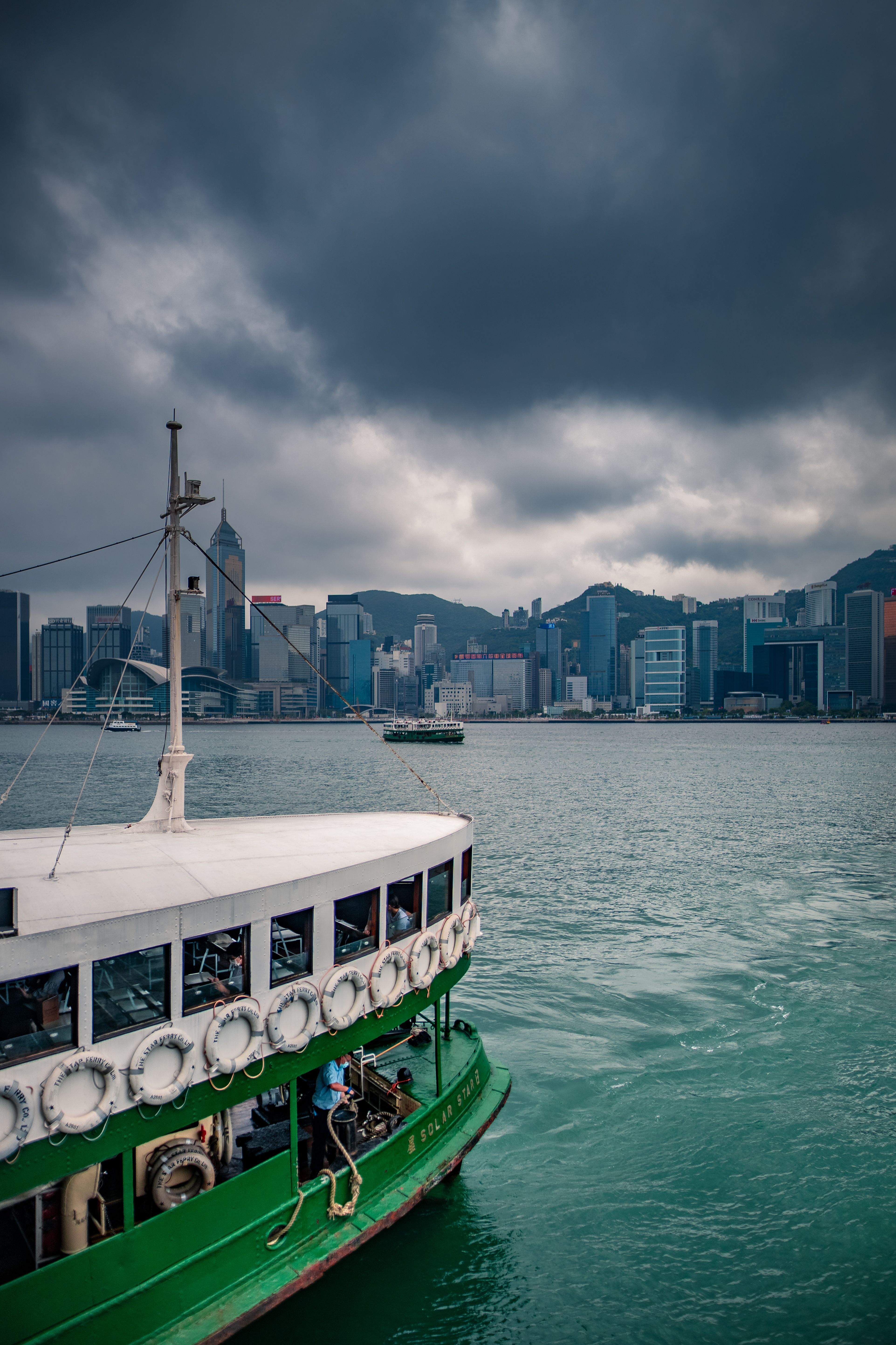 Green Ferry Photos, Download The BEST Free Green Ferry Stock Photos ...