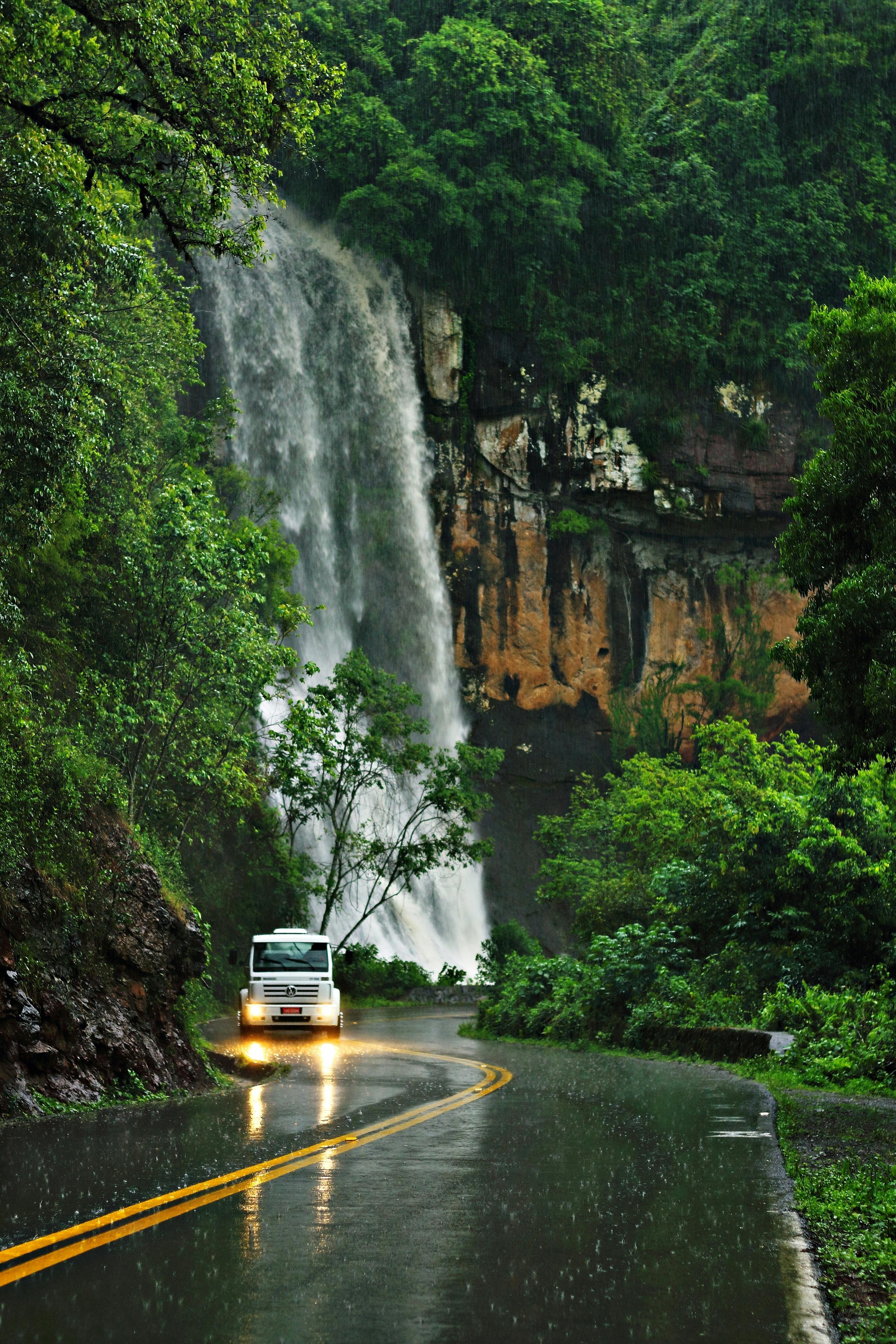 Raining Waterfalls Photos, Download The BEST Free Raining Waterfalls ...