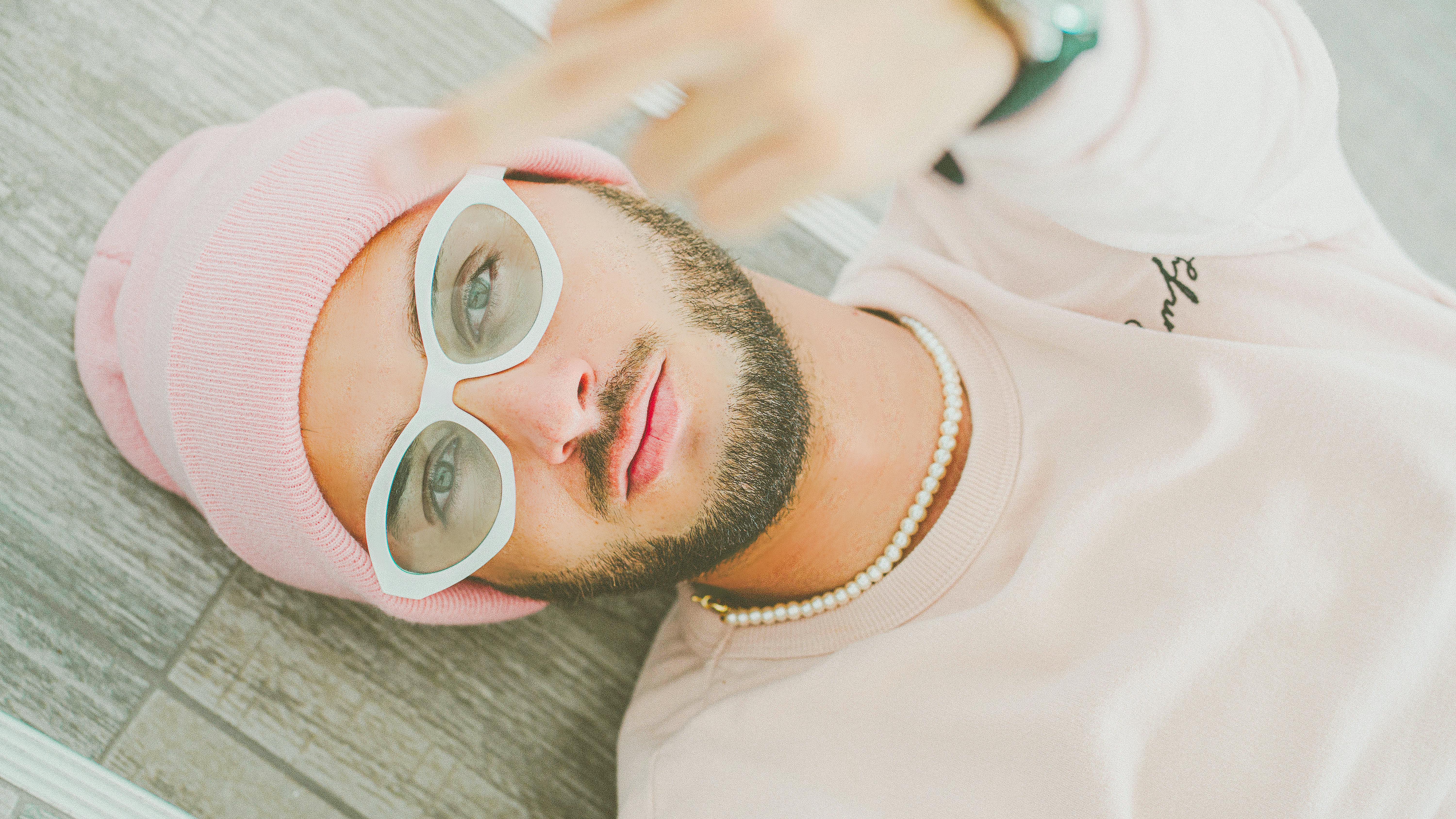 9,000+ Best Middle Finger Photos · 100% Free Download · Pexels Stock Photos