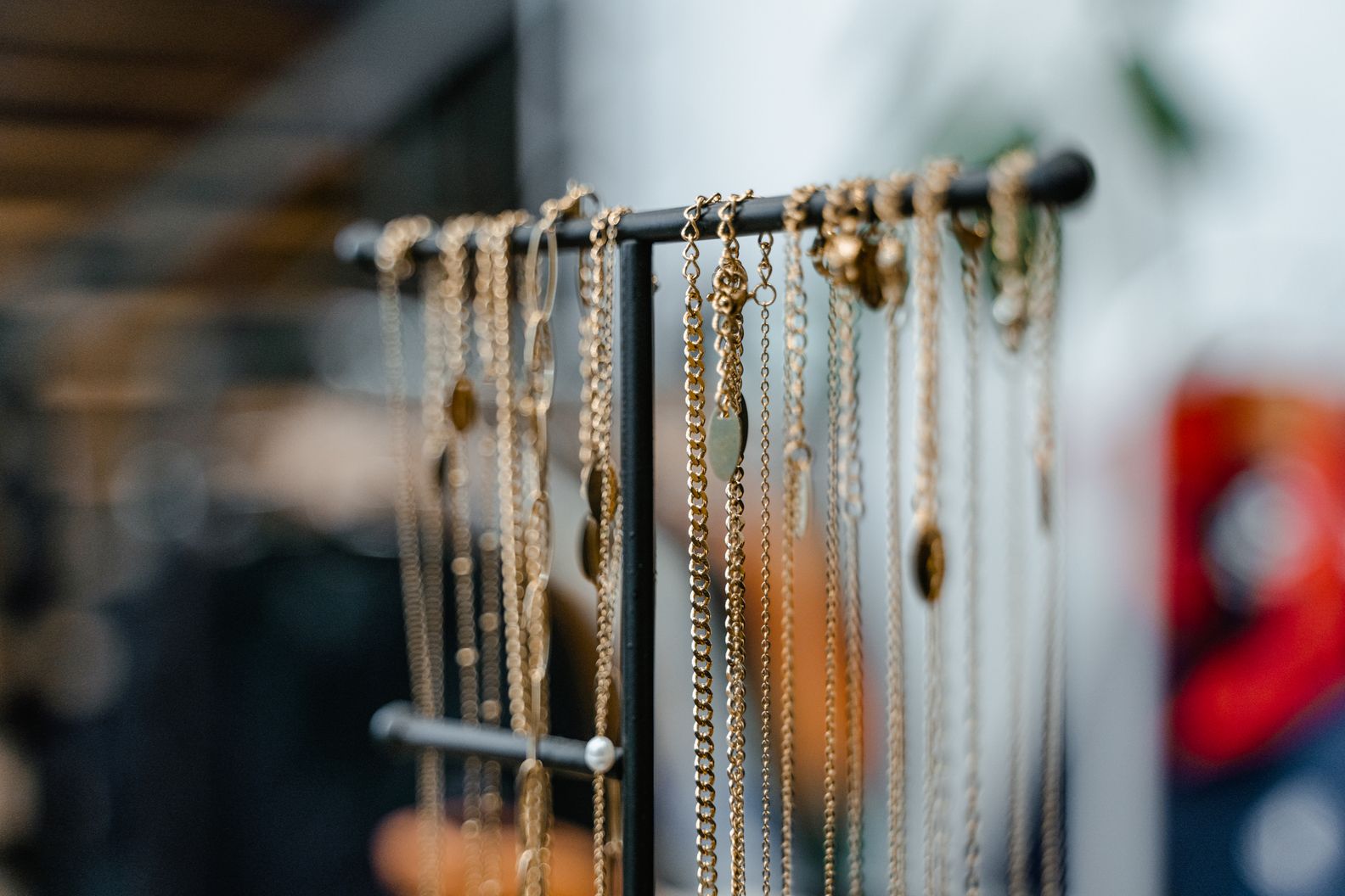 Pandora Jewelry Company History: A Journey to Global Success