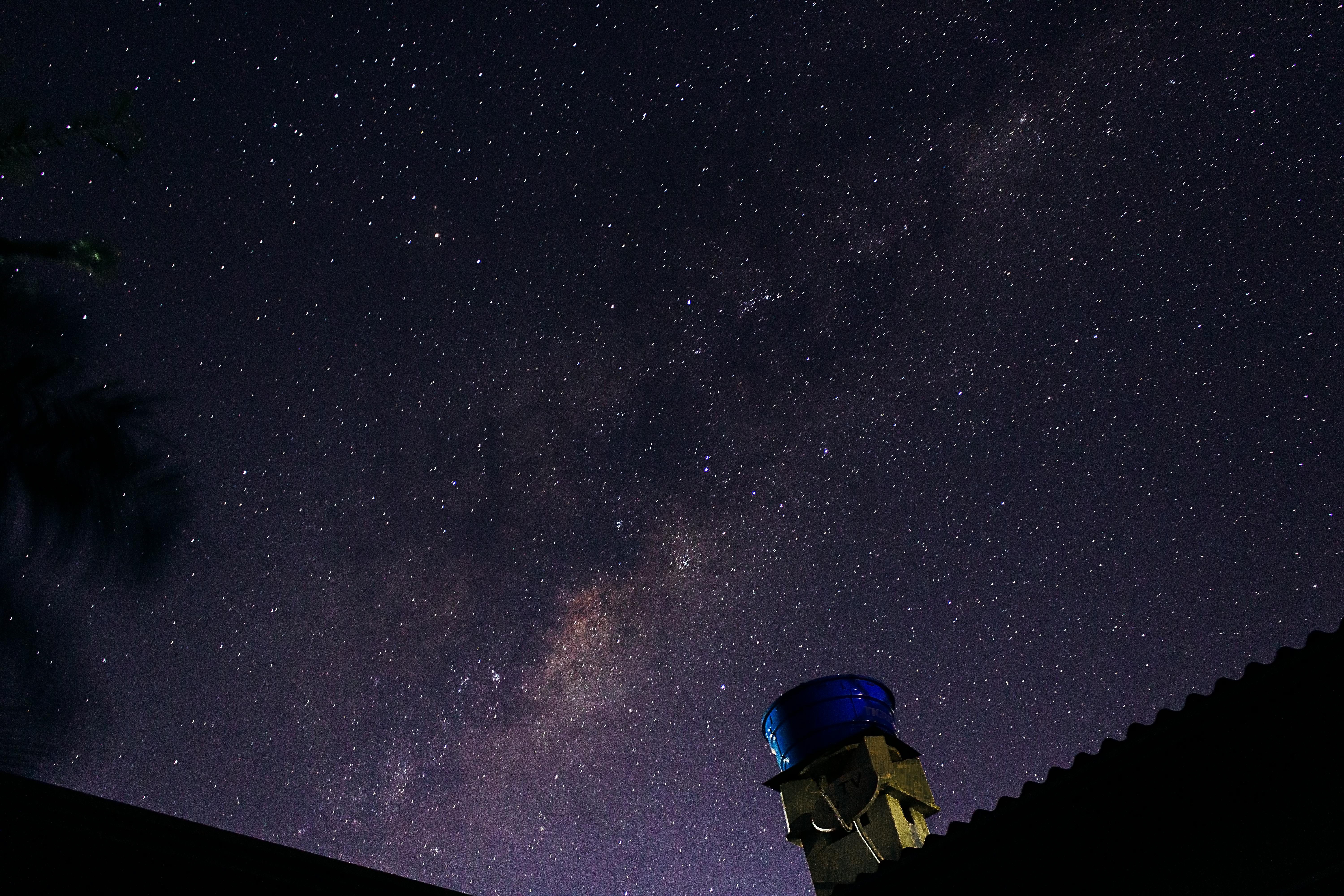 Low-Angle Shot of Stars in the Night Sky · Free Stock Photo