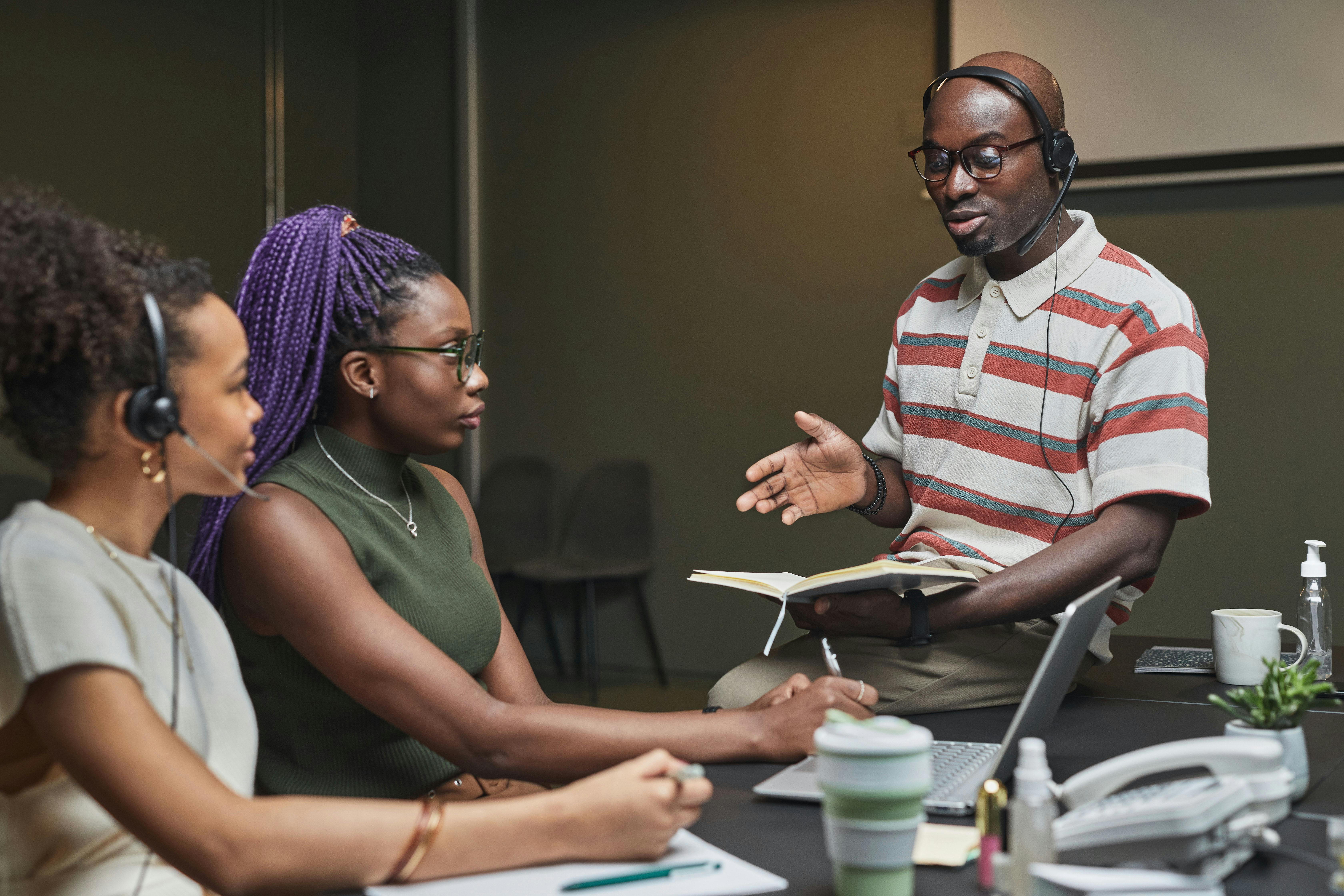 Black Man Teaching In The Office Photos, Download The BEST Free Black ...