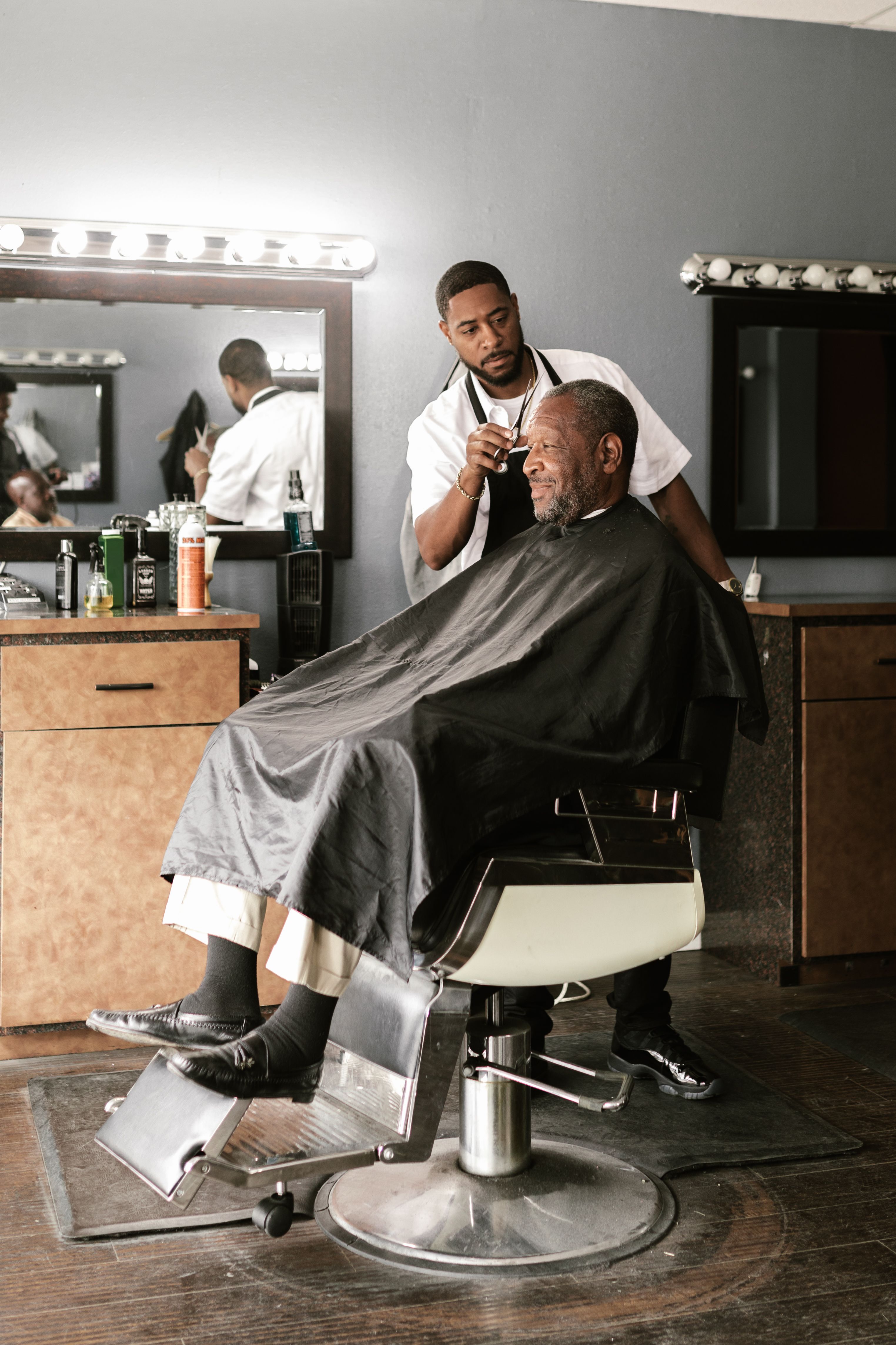 African American Barber Photos, Download The BEST Free African American ...