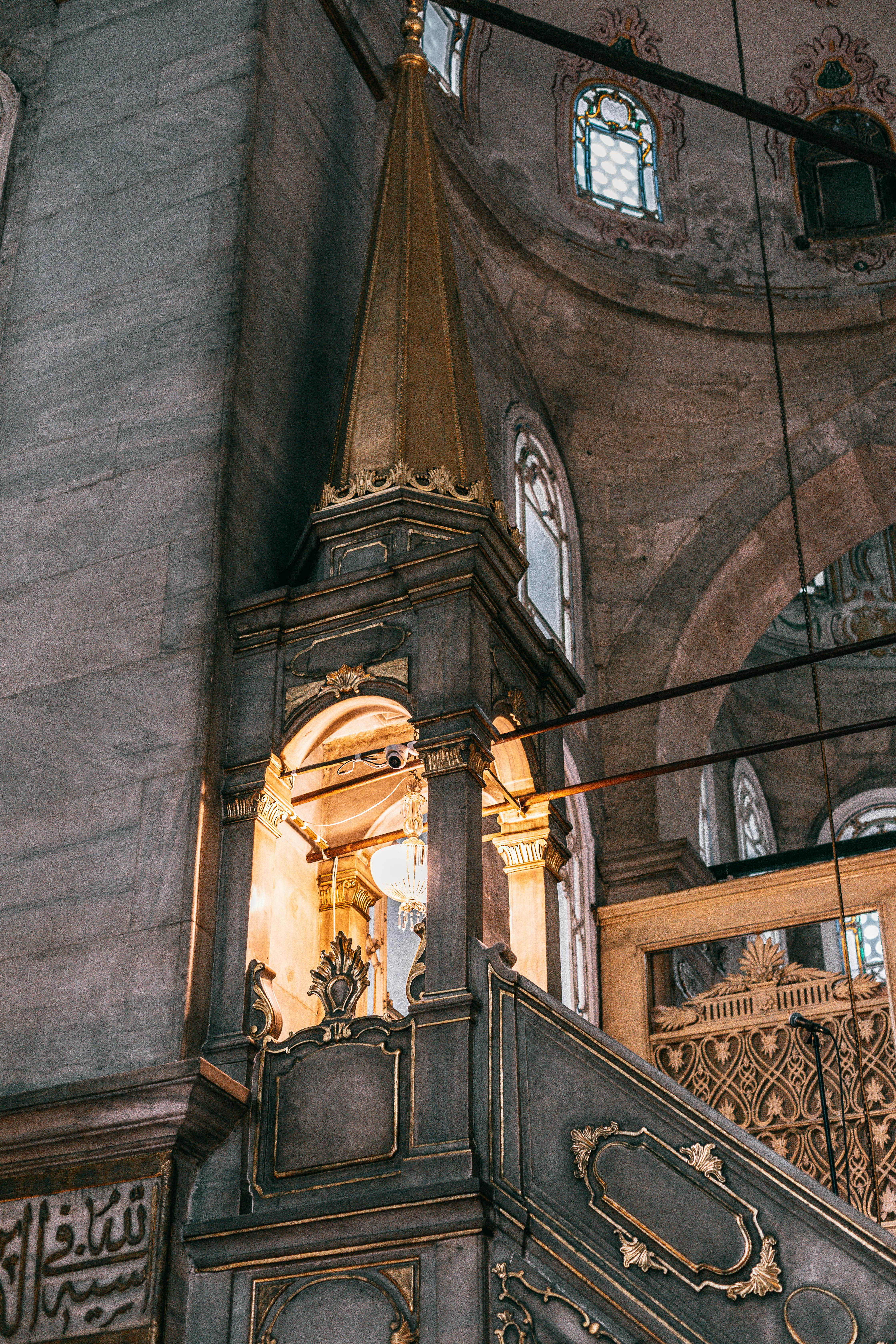 Ceiling of an Islamic Building · Free Stock Photo