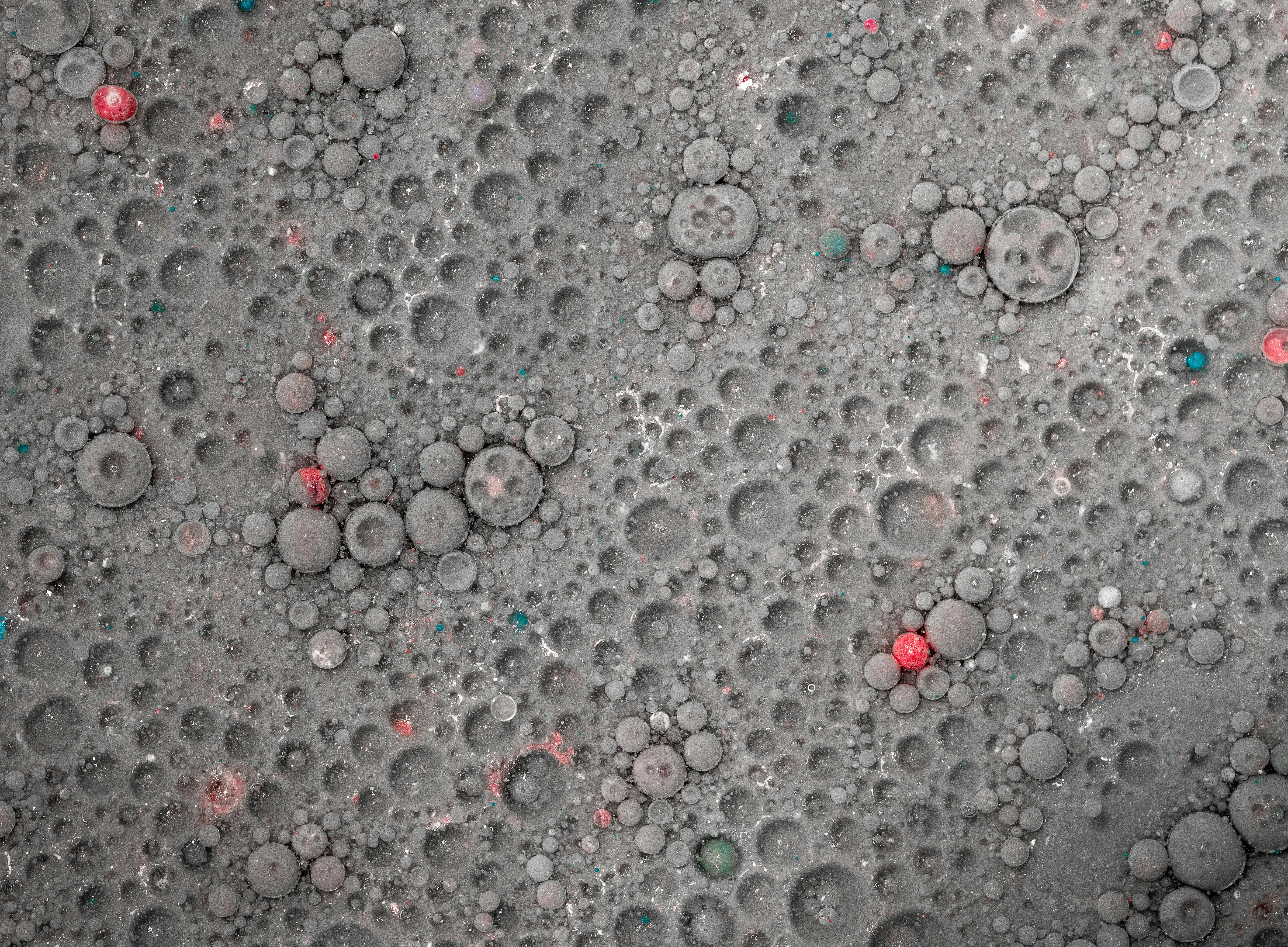 Gray Bubbles in Close-Up Photography · Free Stock Photo