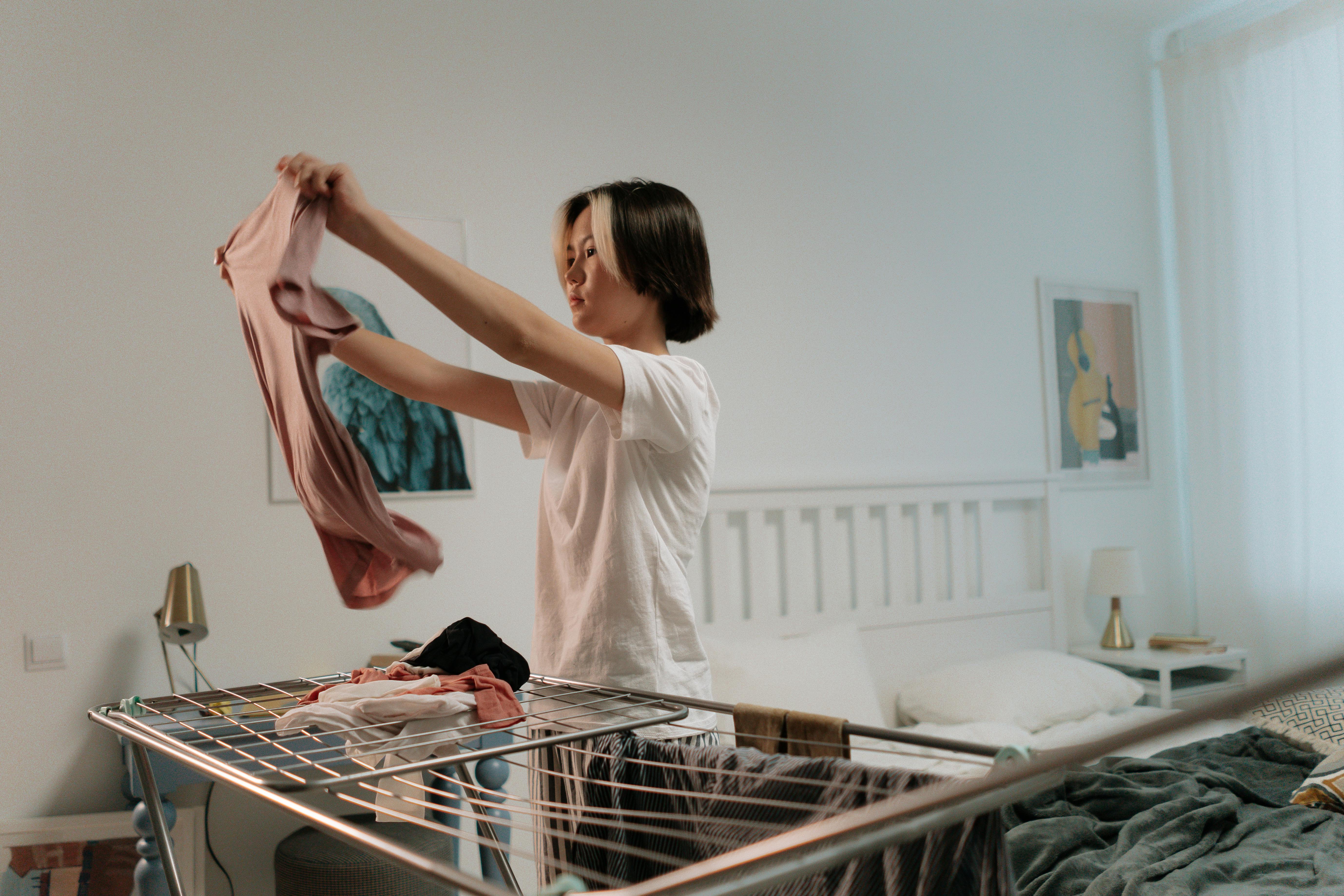 Organizing And Cleaning Messy Bedroom Photos, Download The BEST Free ...