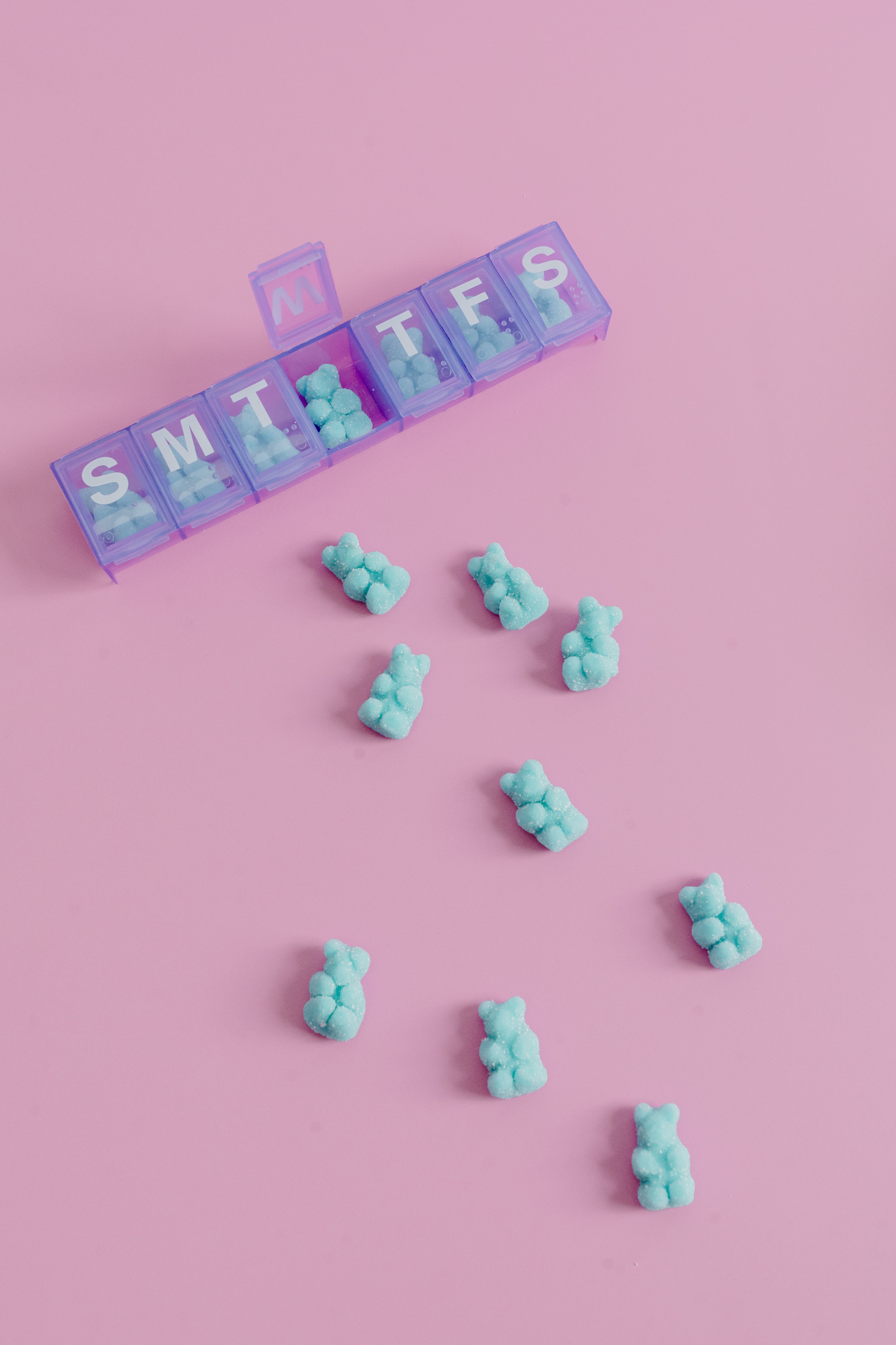 448.088+ Fotos y Imágenes de Gomitas azules Gratis · Banco de Fotos Gratis