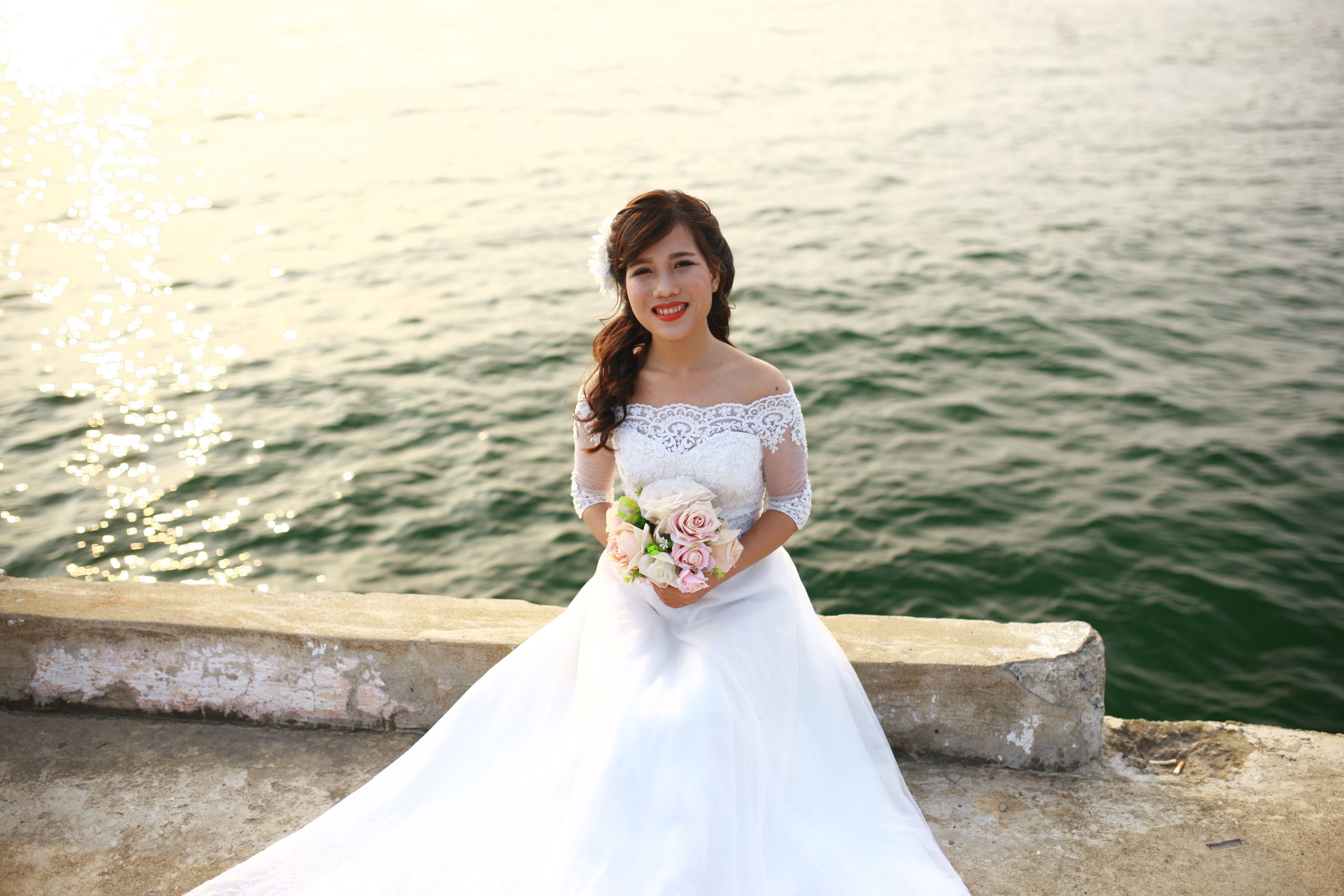 A Beautiful Woman in Her Bridal Dress · Free Stock Photo