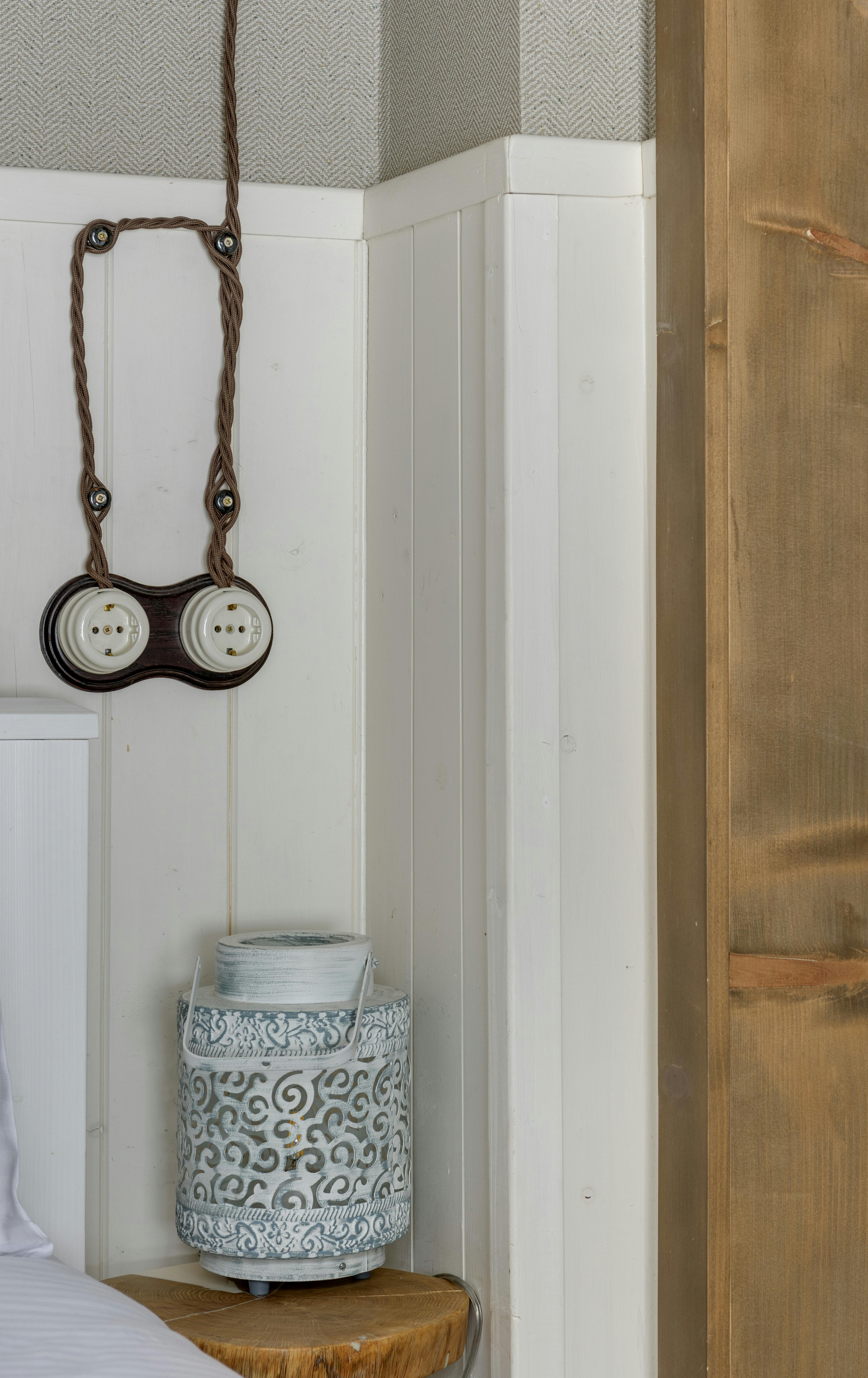 Outlets Photos, Download The BEST Free Outlets Stock Photos & HD Images