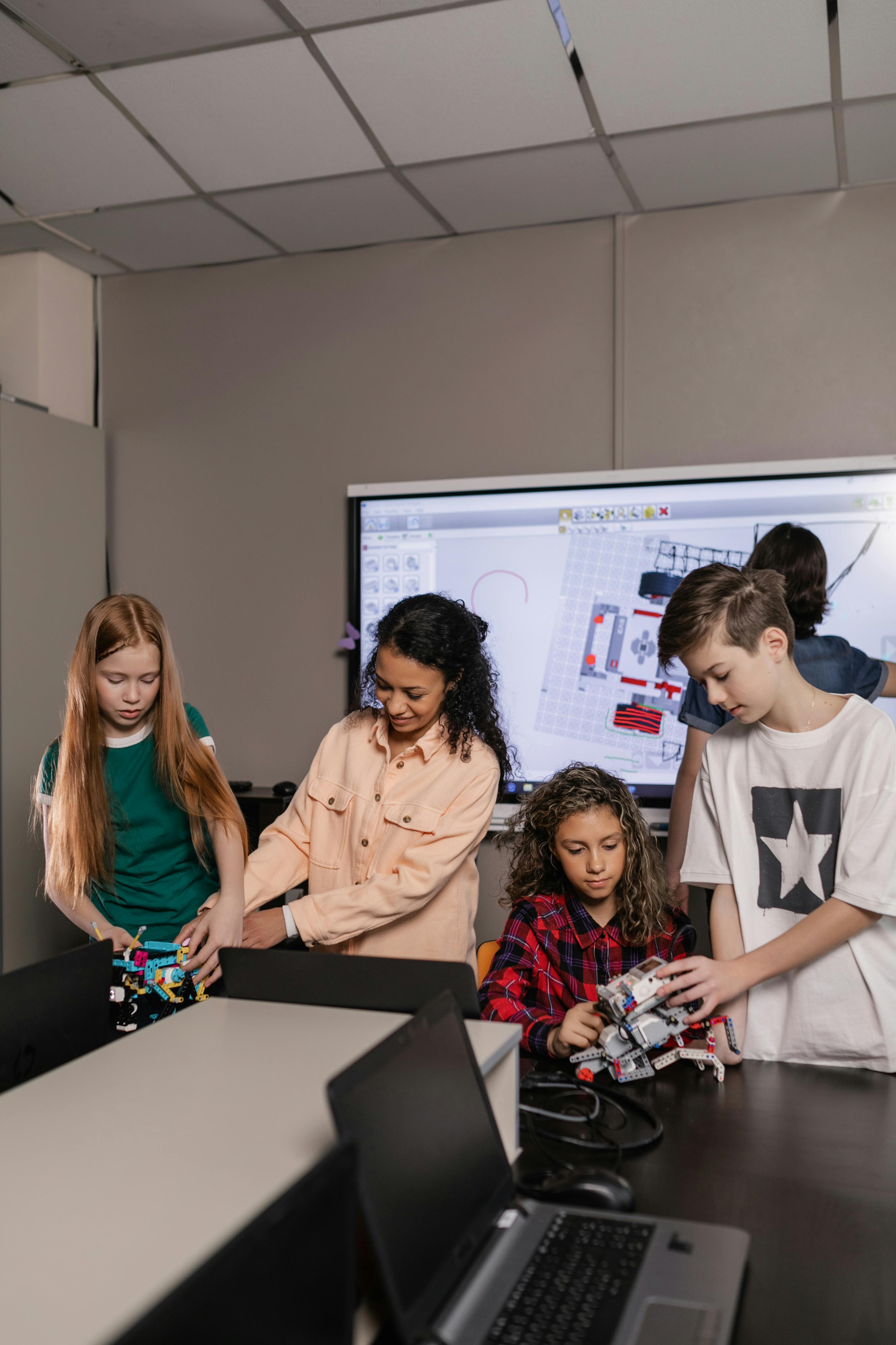 Classroom Technology Photos, Download The BEST Free Classroom ...