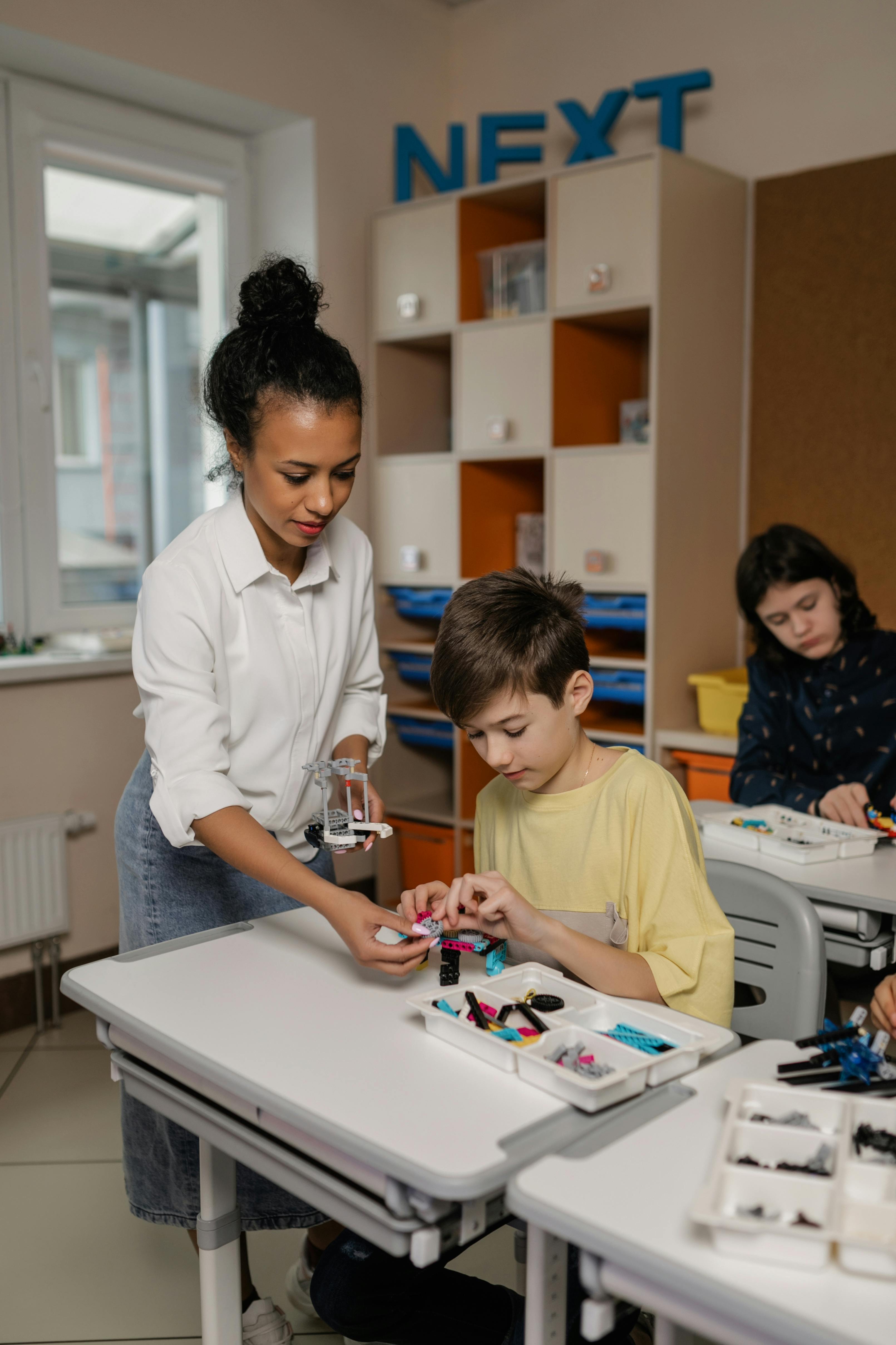 Teaching Project Management Photos, Download The BEST Free Teaching ...