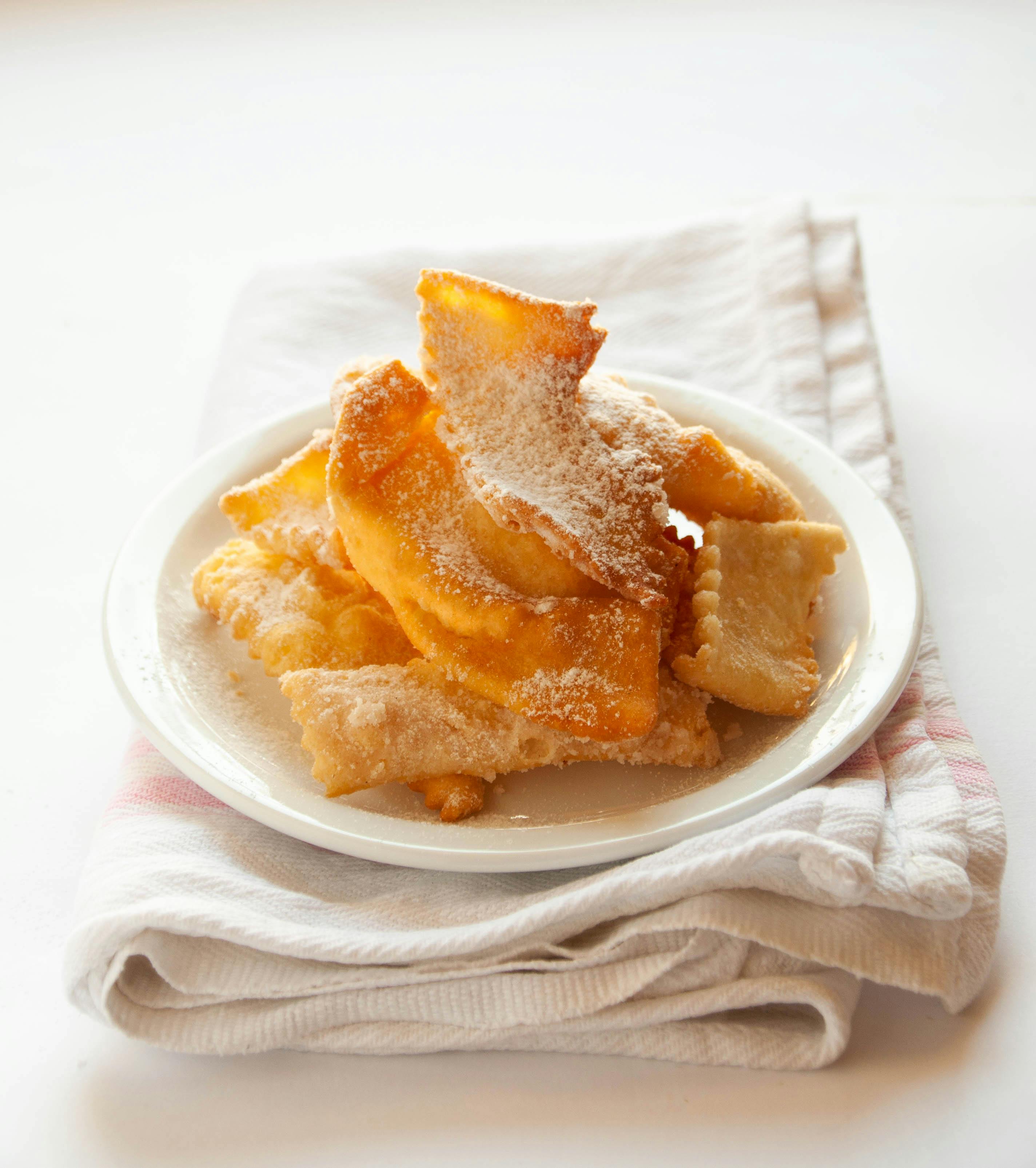 Fried Dish with Sliced Lime · Free Stock Photo