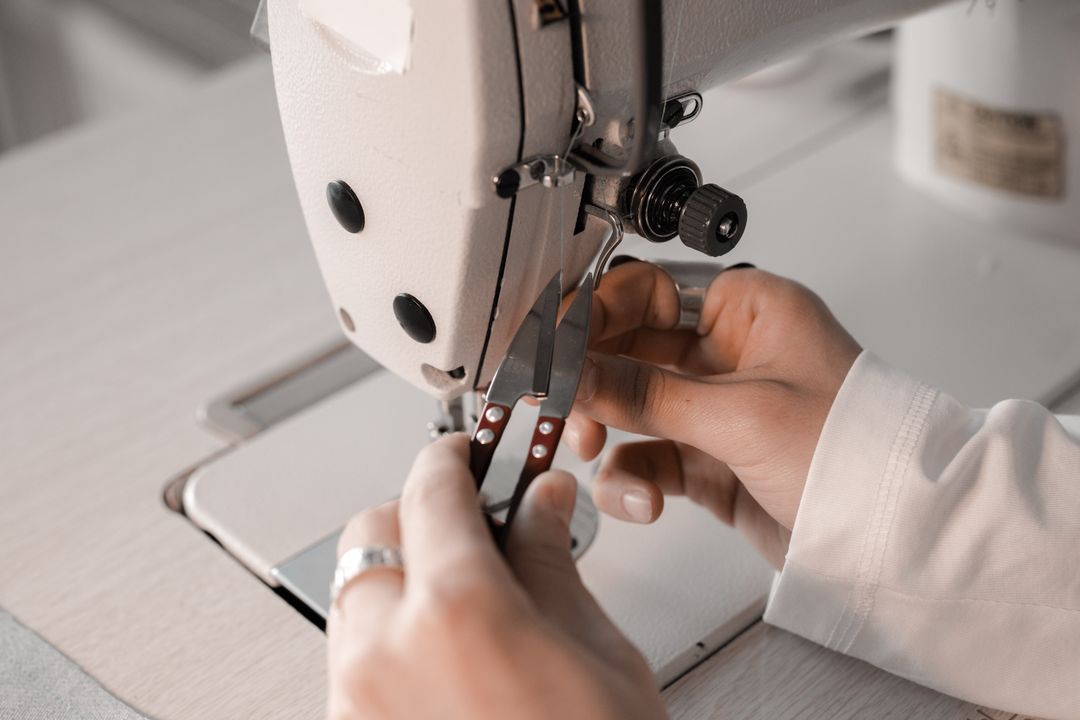 Essential Tools for Sewing Machine Mending and Repair