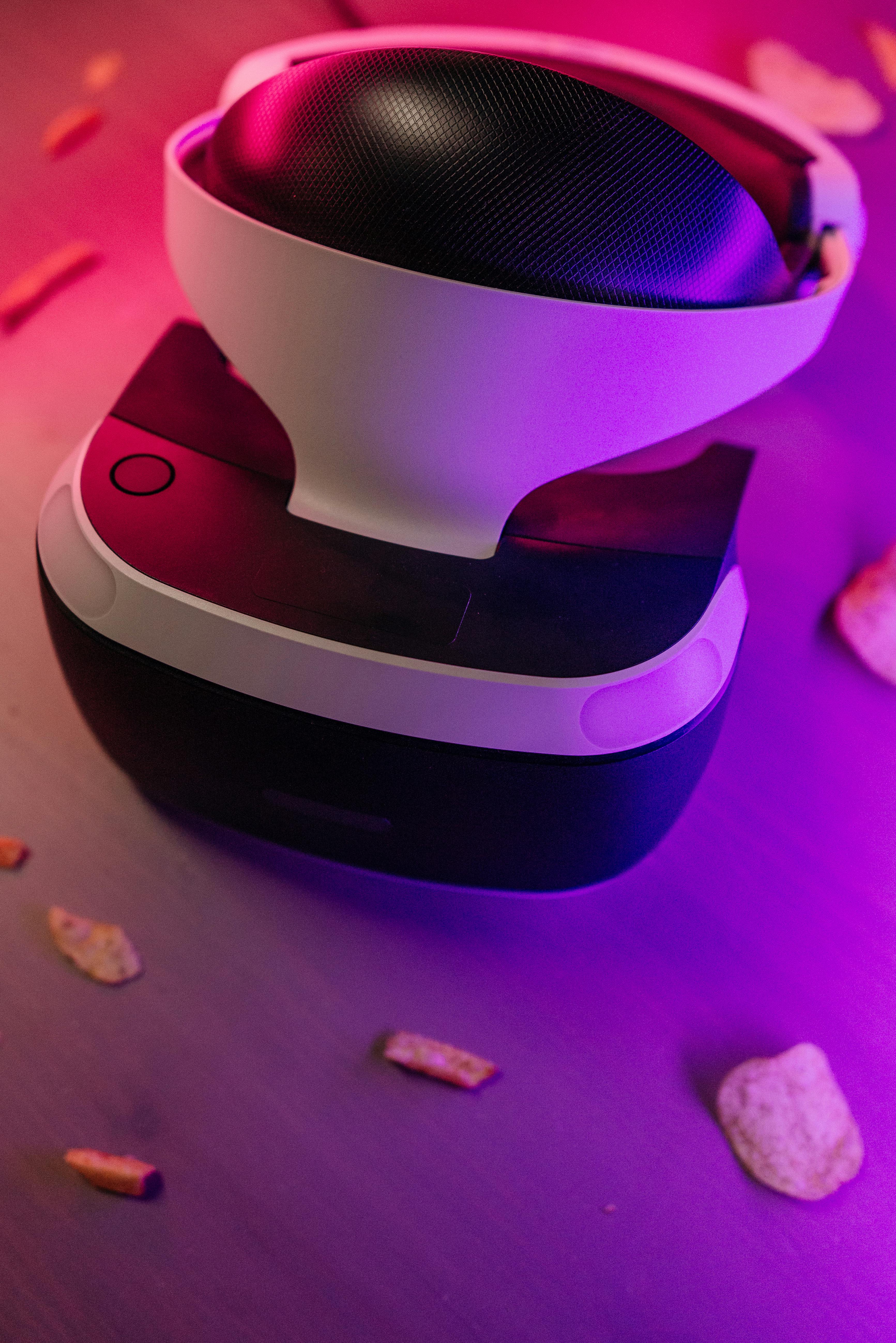 Game Console with Goggles · Free Stock Photo