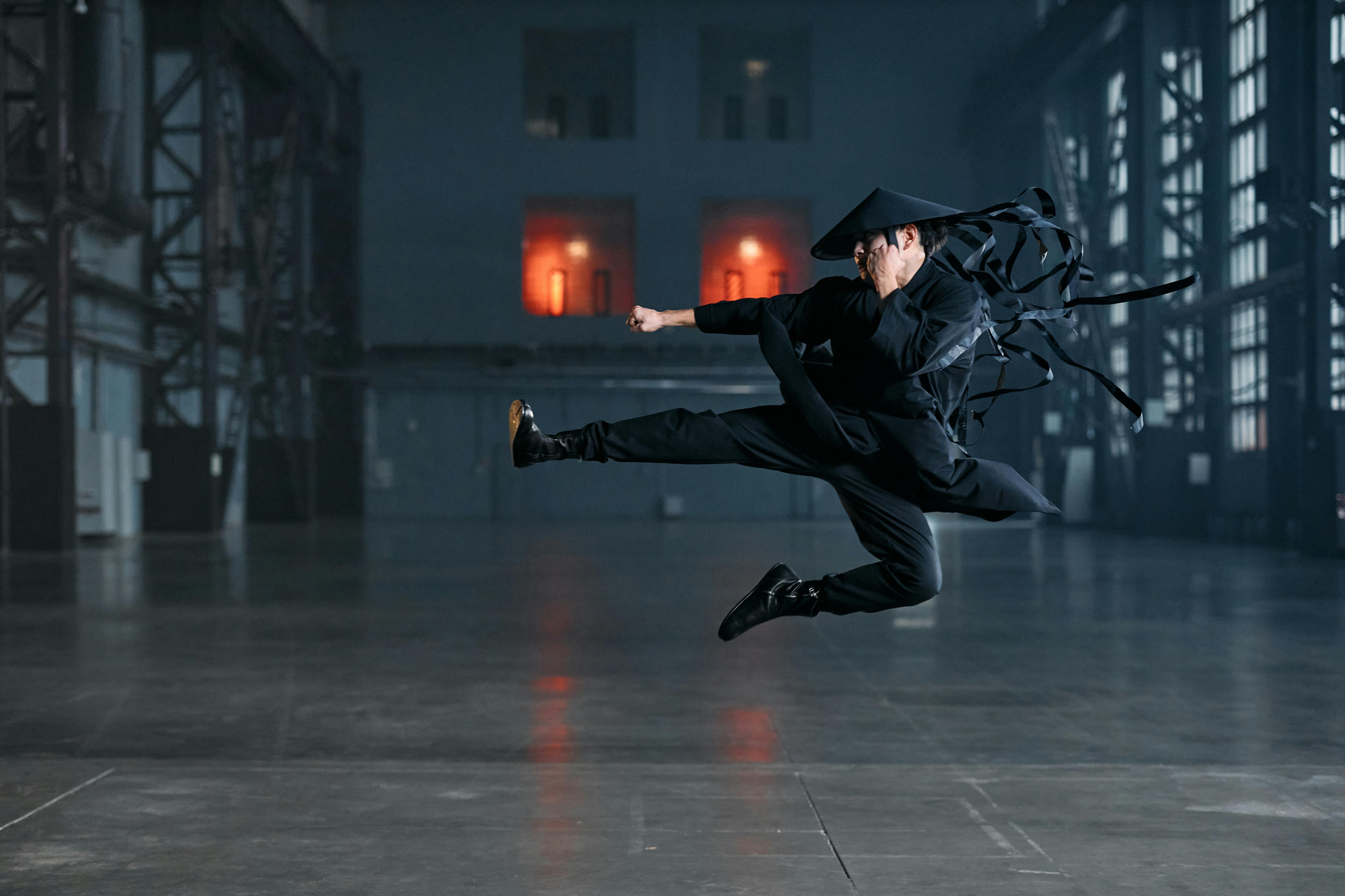 Combat Movement Photos, Download The BEST Free Combat Movement Stock ...