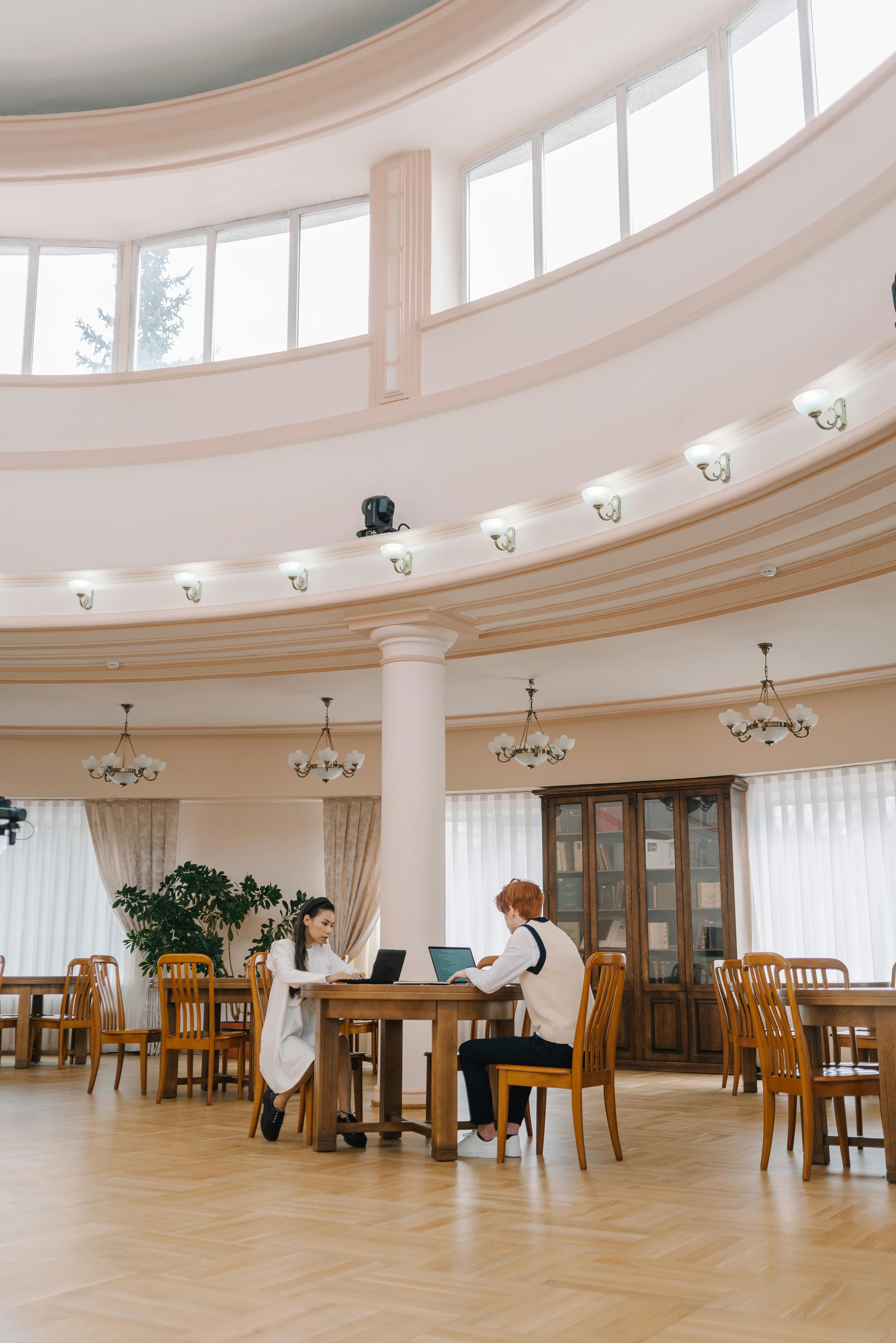 Students Taking Exam Online Computer Lab Photos, Download The BEST Free ...