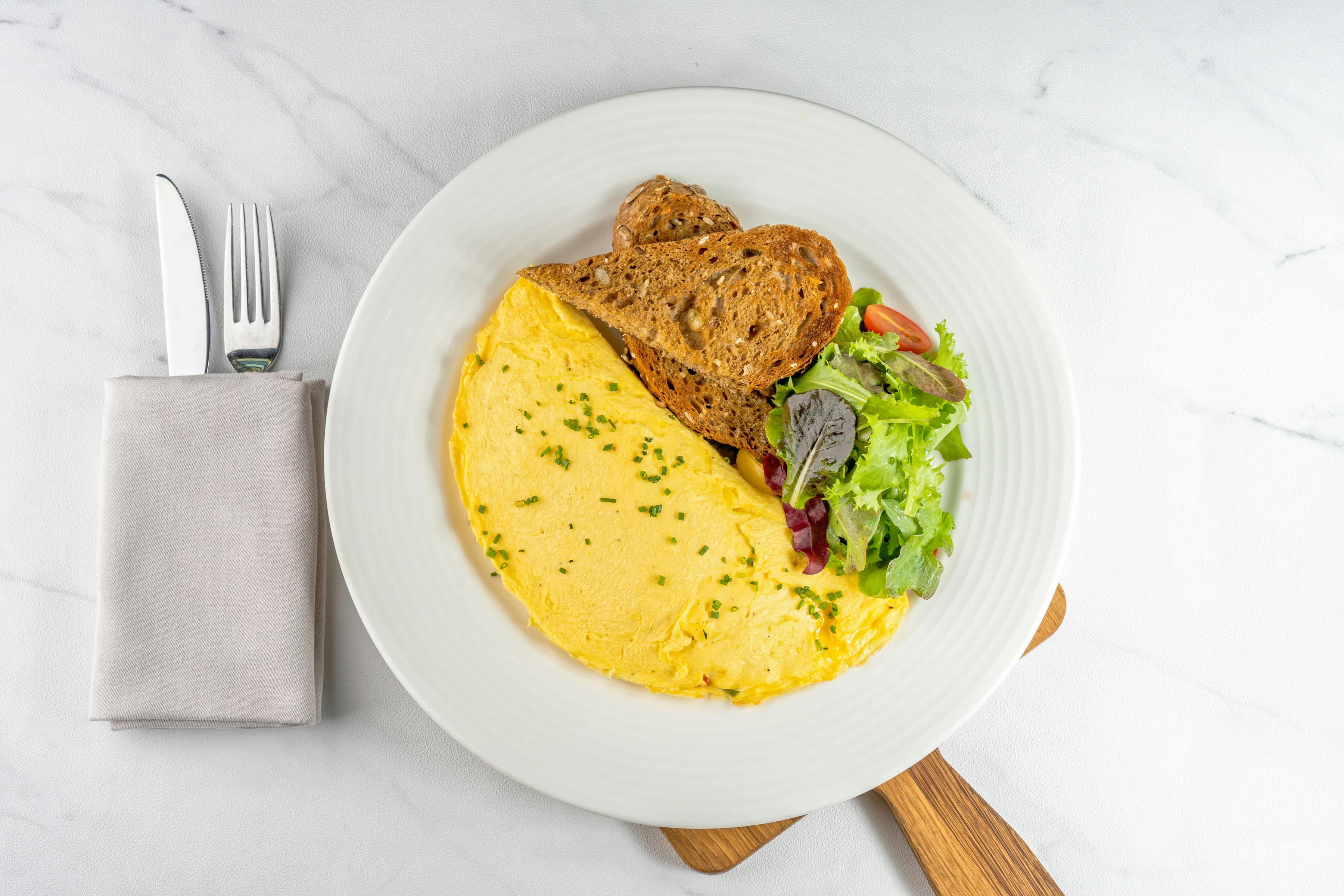 Cooked Meat on the Plate · Free Stock Photo