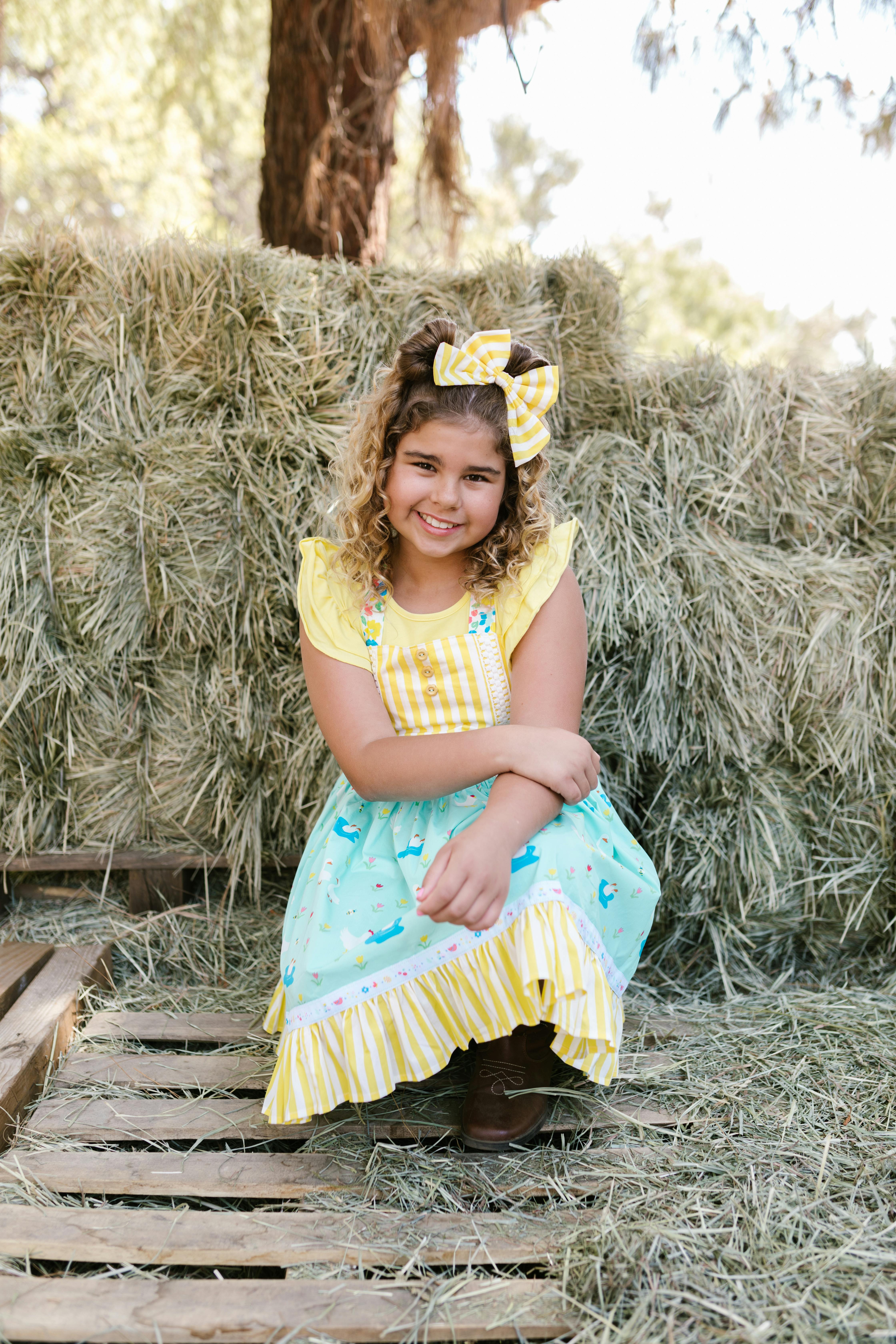 Girl Not Wearing Dress Photos, Download The BEST Free Girl Not Wearing ...