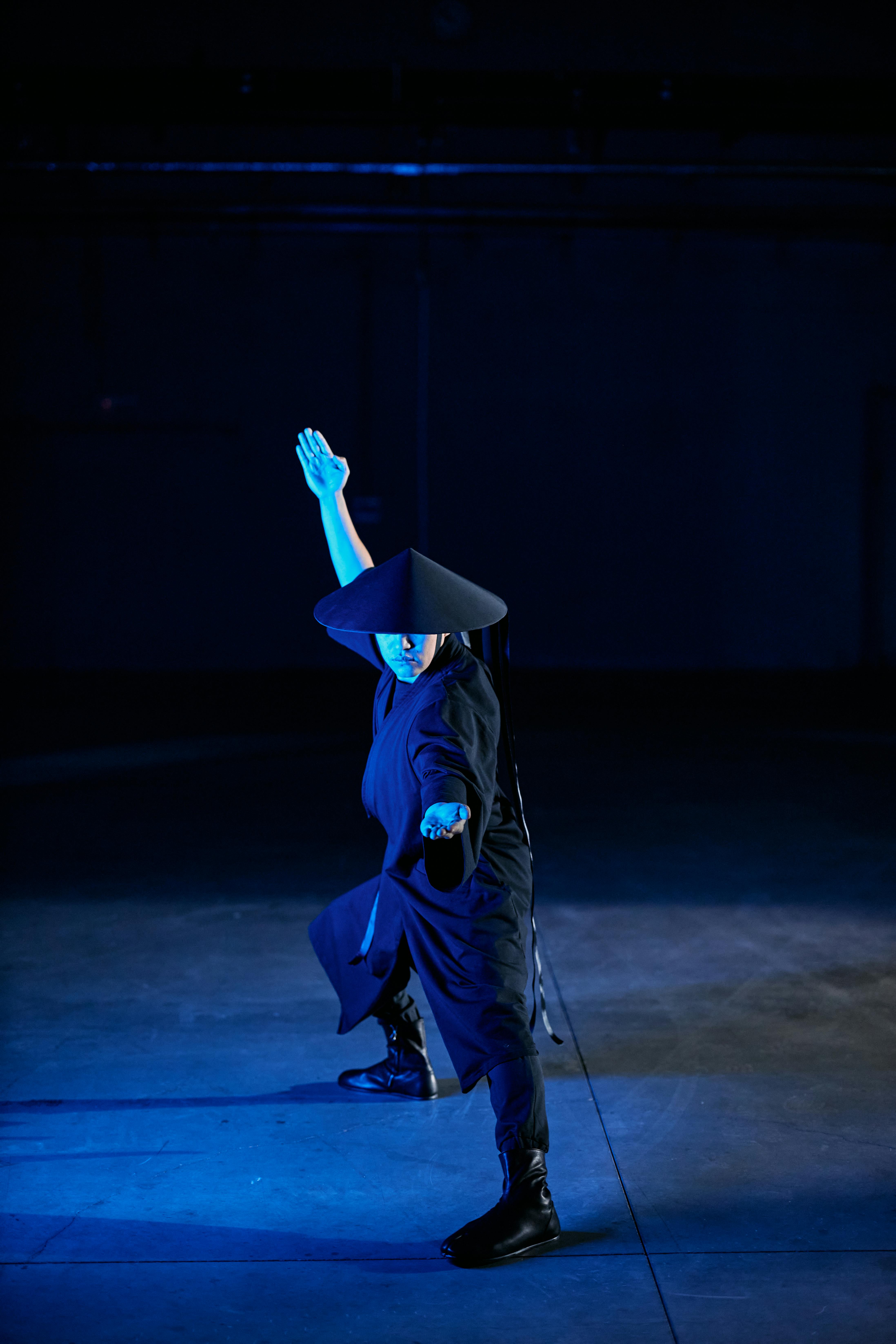 Chinese Actor Action Poses Photos, Download The BEST Free Chinese Actor ...