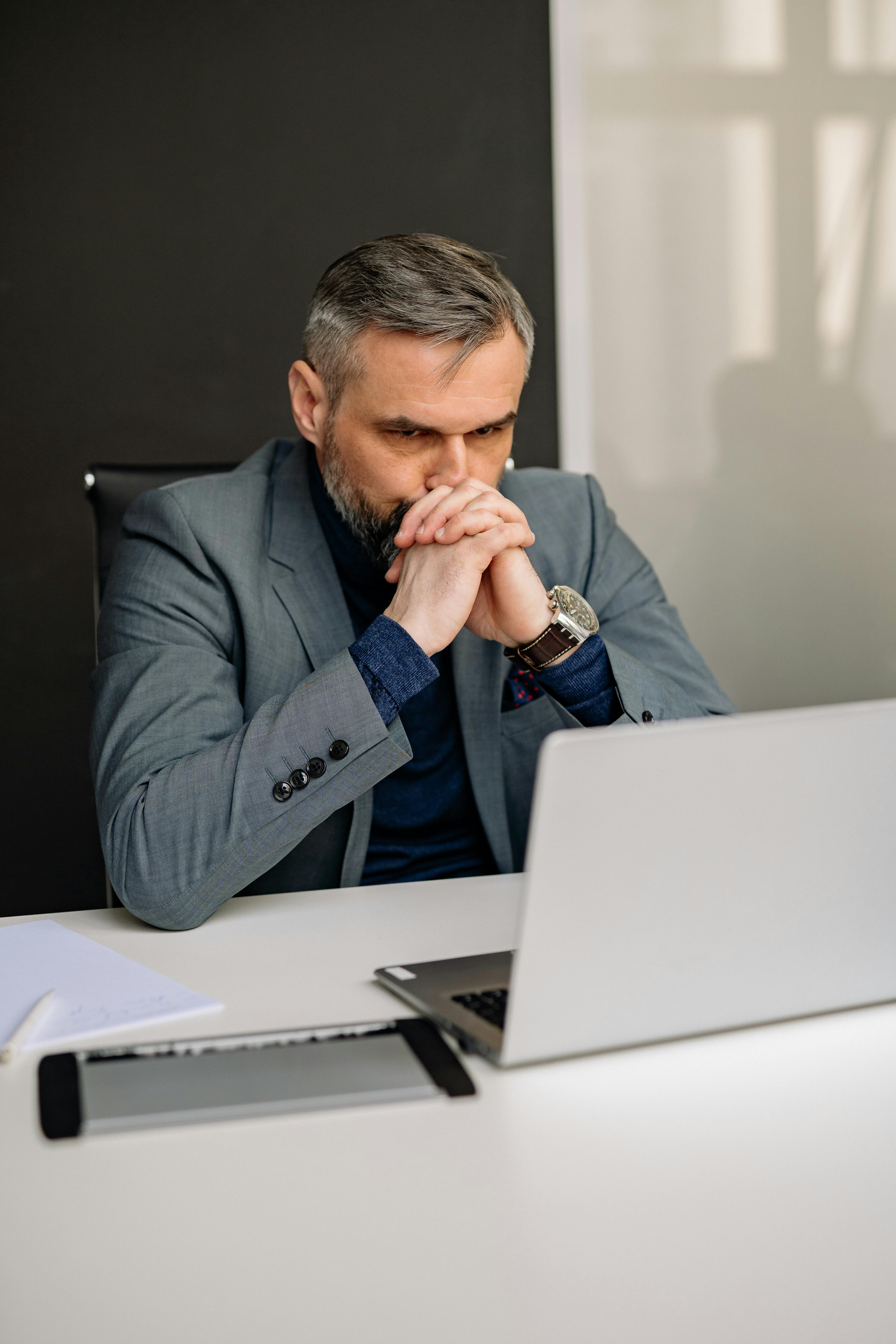 Business Man Reflecting Photos, Download The BEST Free Business Man ...