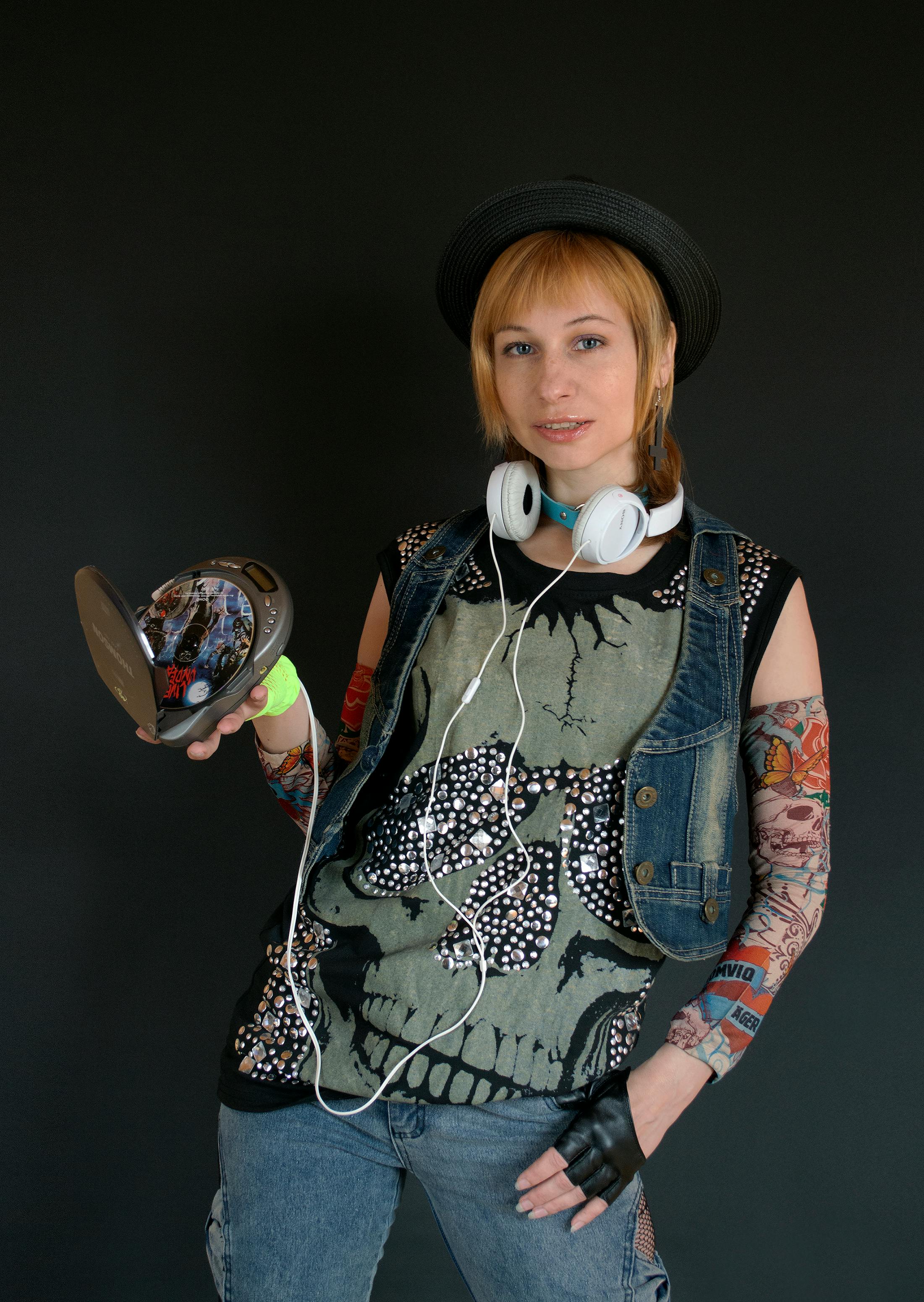 Discman Photos, Download The BEST Free Discman Stock Photos & HD Images