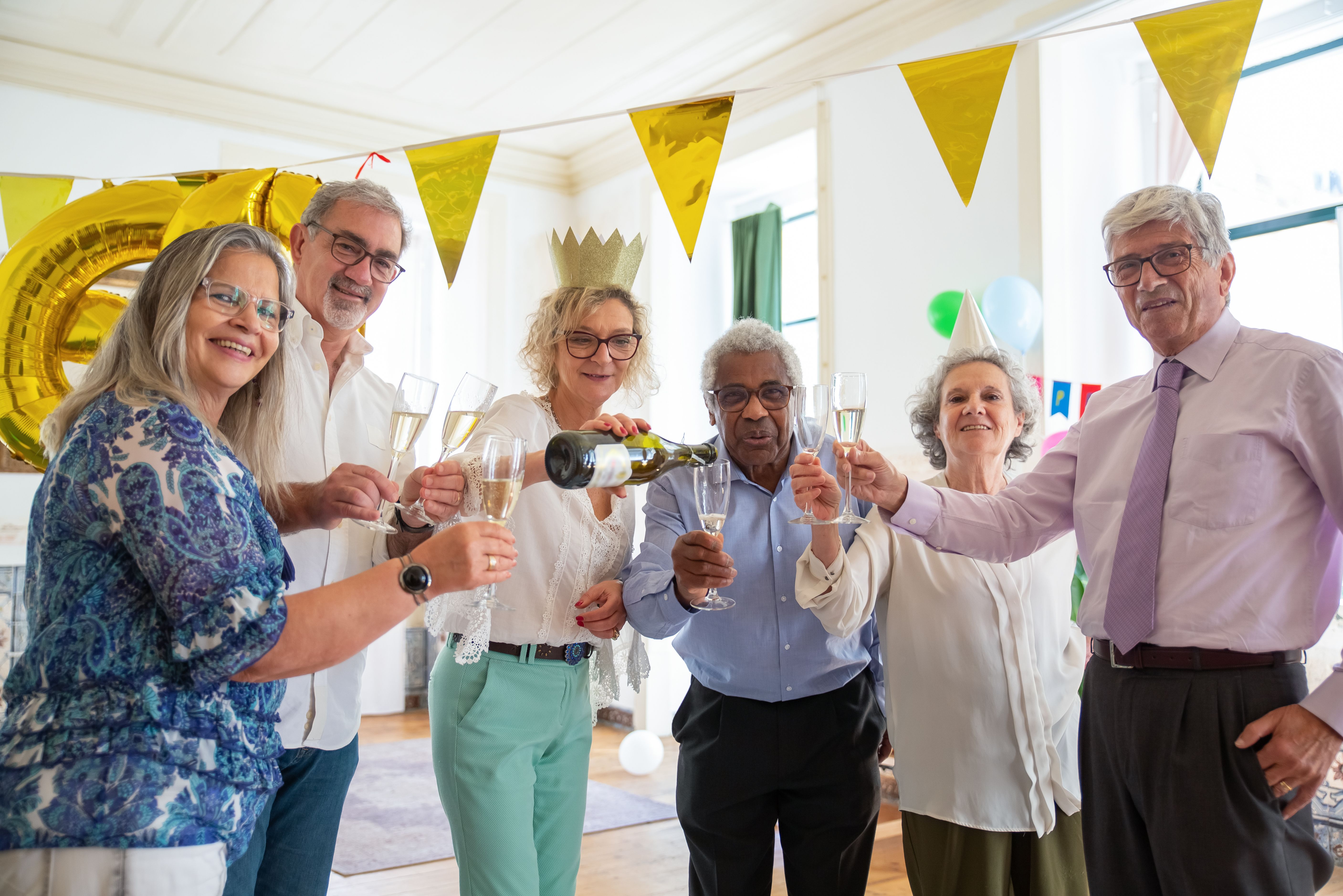 Reunion Party Photos, Download The BEST Free Reunion Party Stock Photos ...